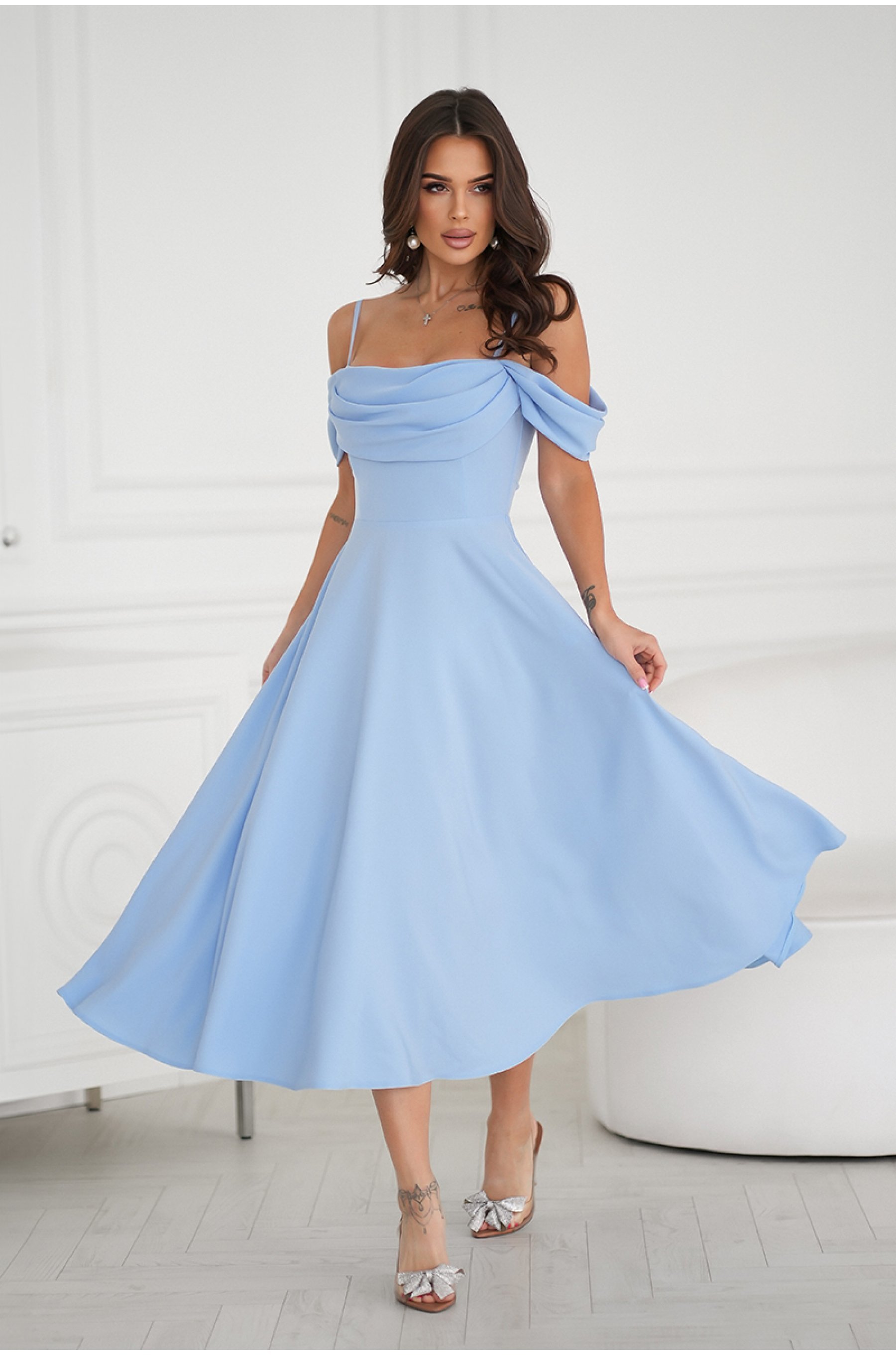 Rochie baby doll, midi, baby blue, cu umerii goi, evazata, Anelisa ...