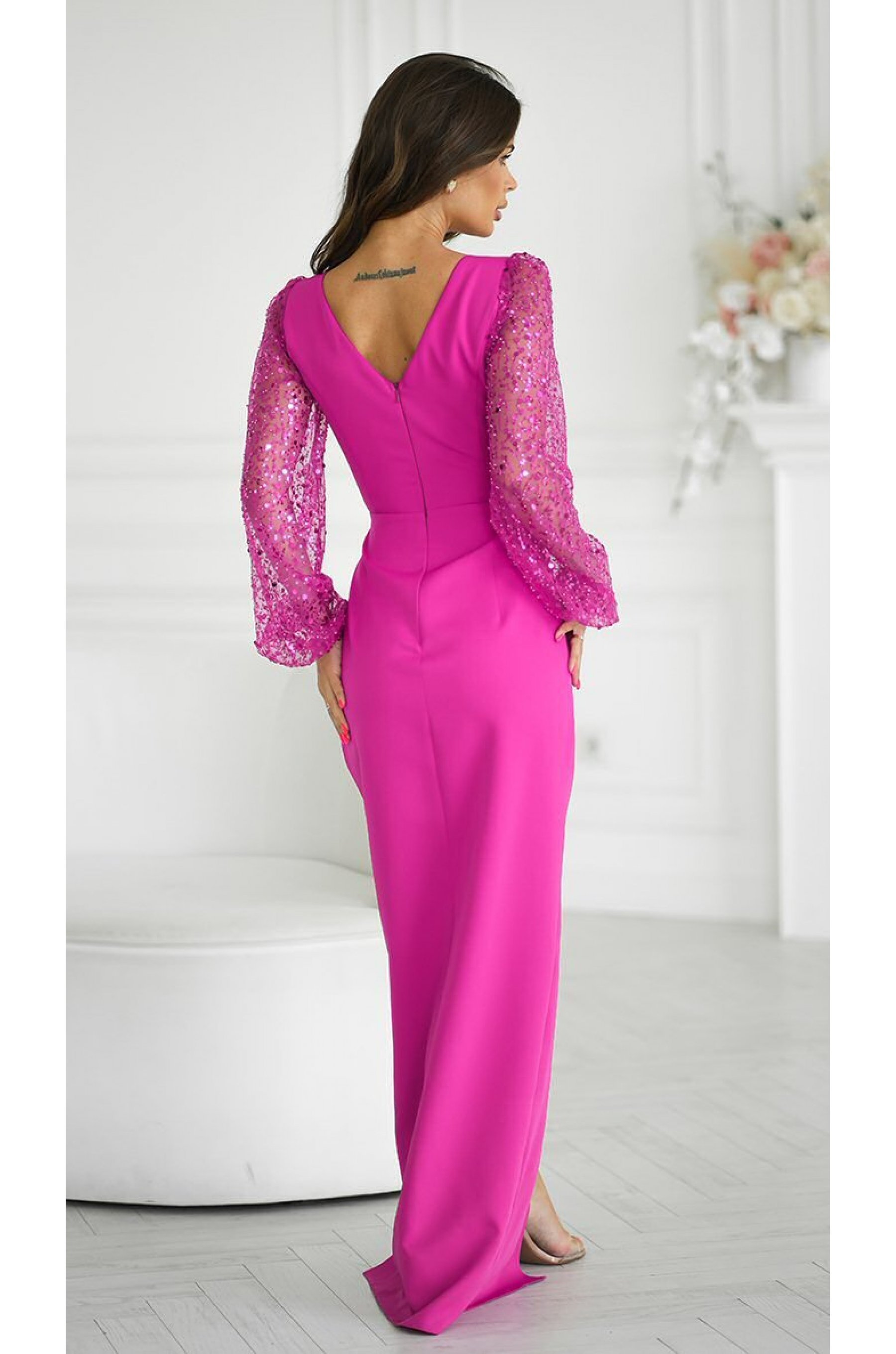 Rochie eleganta lunga cu paiete roz fucsia cu maneca lunga petrecuta ...