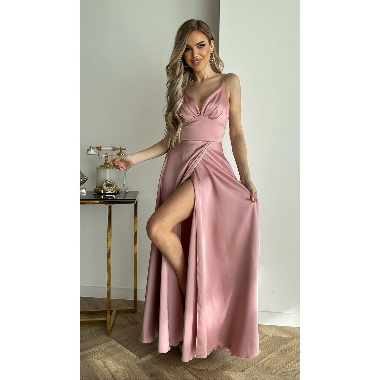 Rochie eleganta lunga, din satin, roz pudrat, Aleeza - JojoFashion.ro