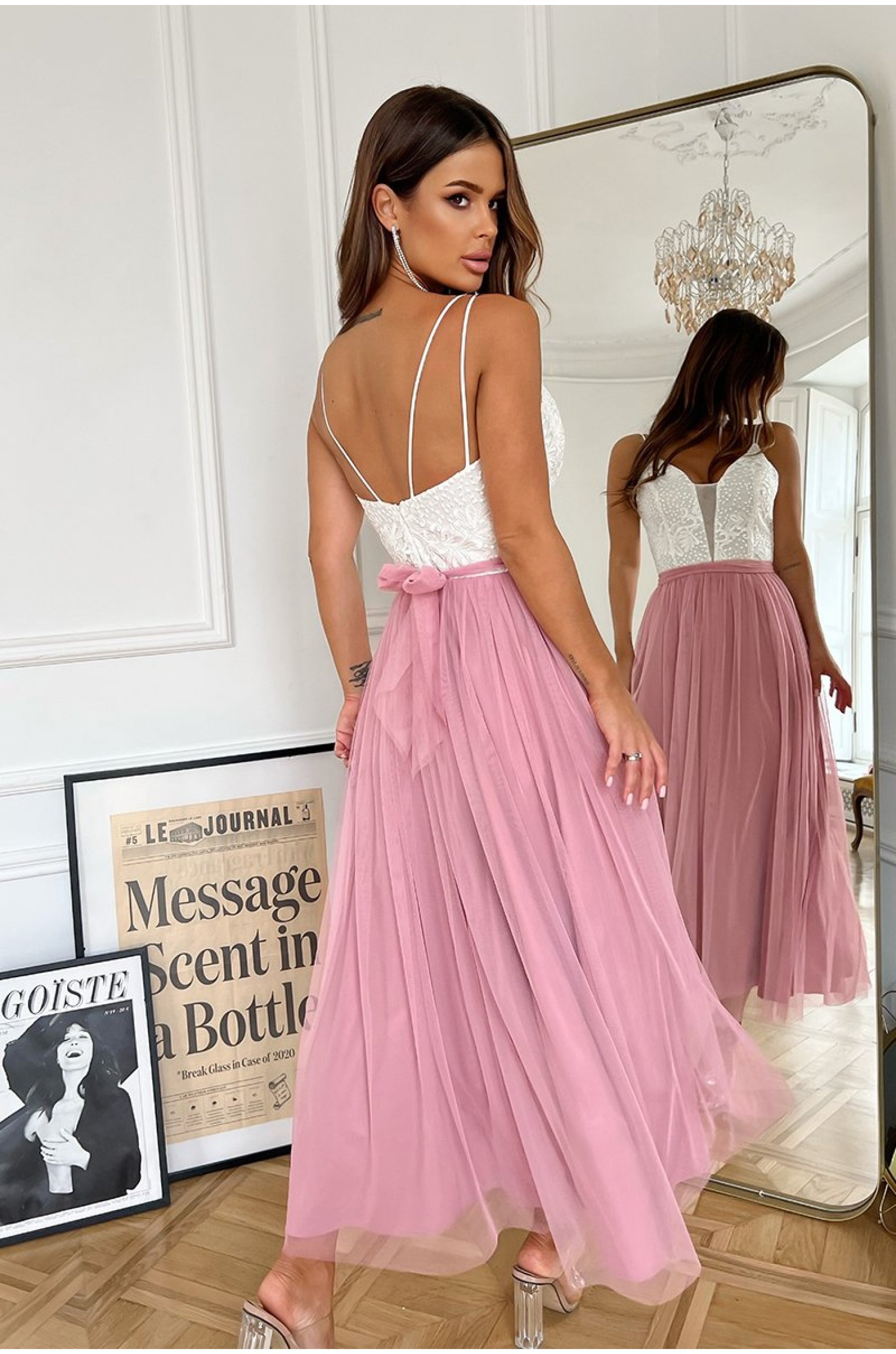 Rochie lunga din tul roz si dantela ecru vaporoasa Arabela - JojoFashion.ro