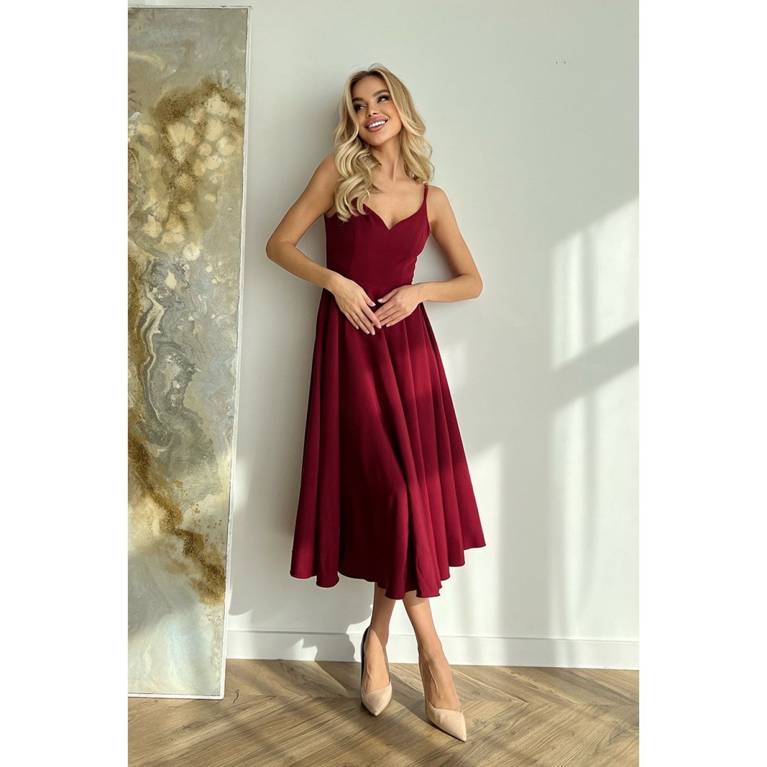 Rochie midi in clos, burgundy, cu umerii goi, vaporoasa, Fabiola ...