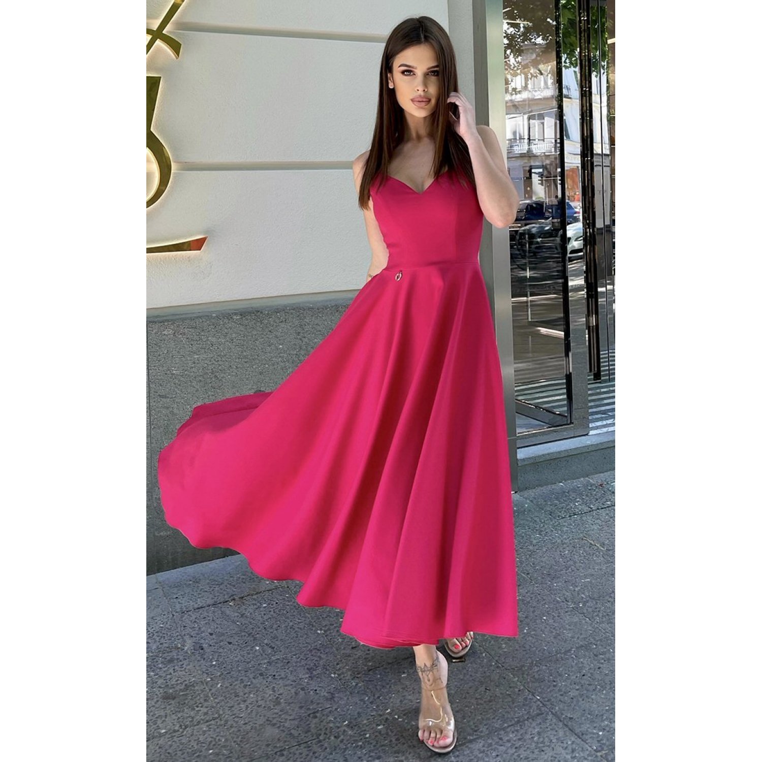 Rochie midi in clos, roz fucsia, cu umerii goi, vaporoasa, Fabiola ...