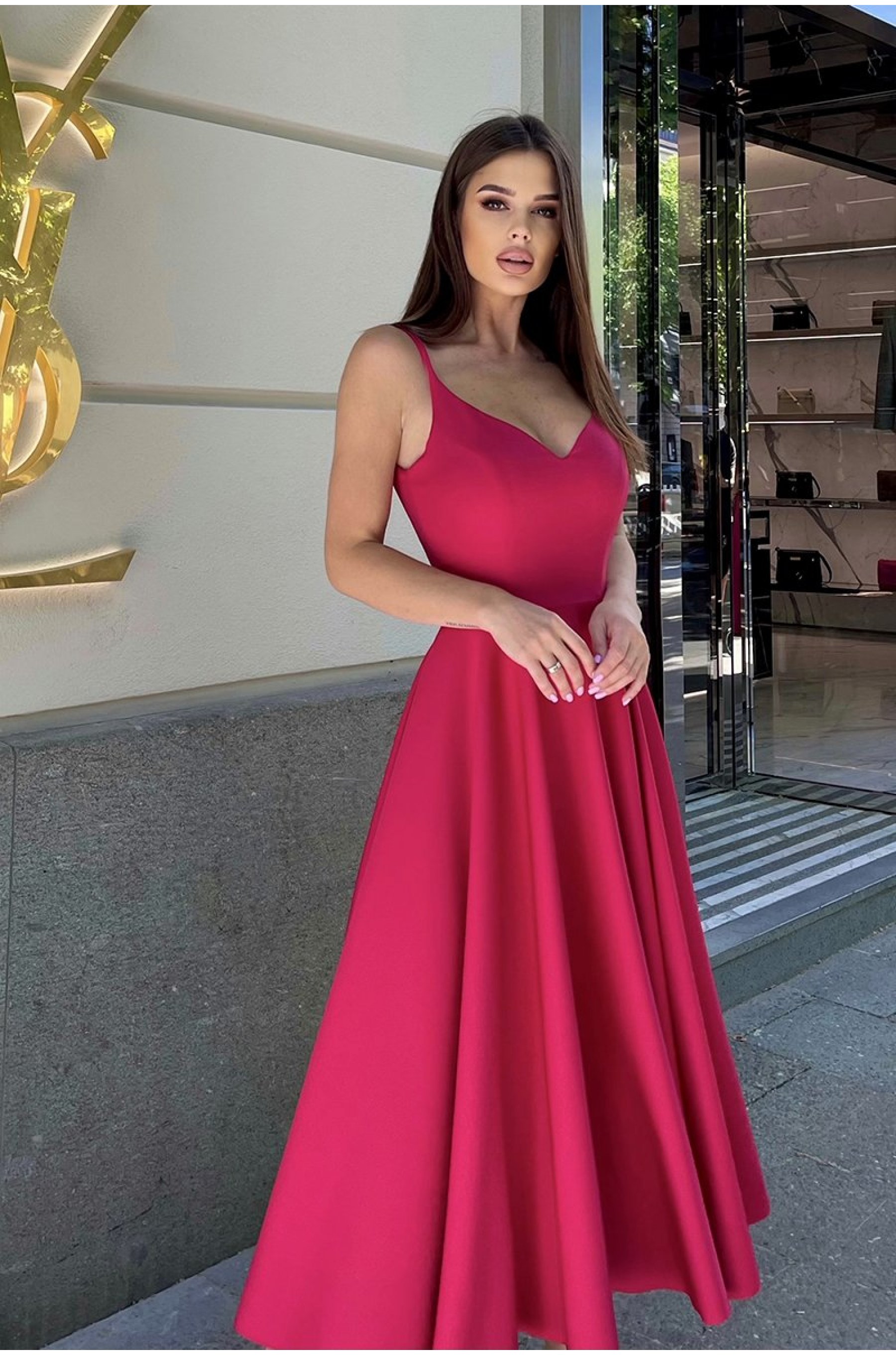 Rochie midi in clos, roz fucsia, cu umerii goi, vaporoasa, Fabiola ...
