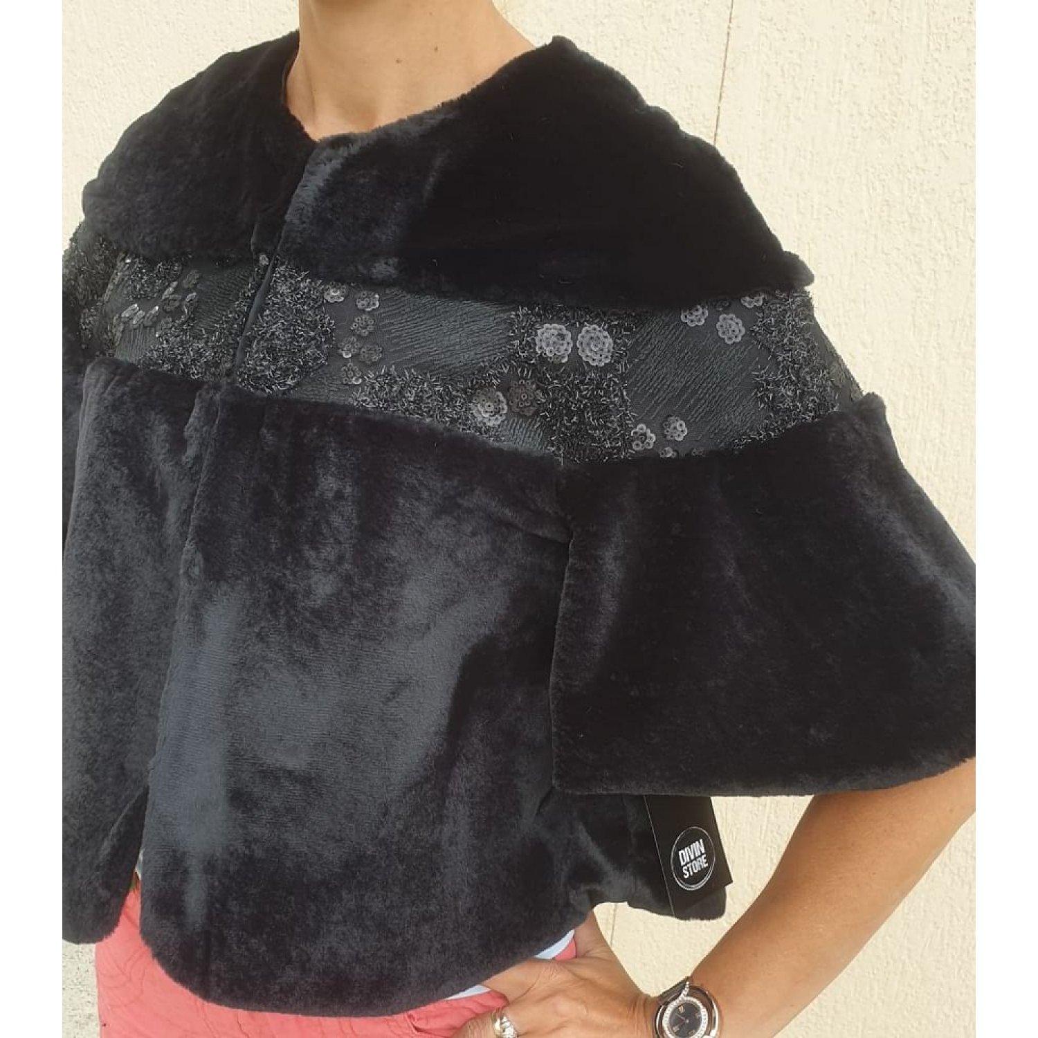 Capa dama din blana neagra eco cu paiete Kenda - JojoFashion.ro