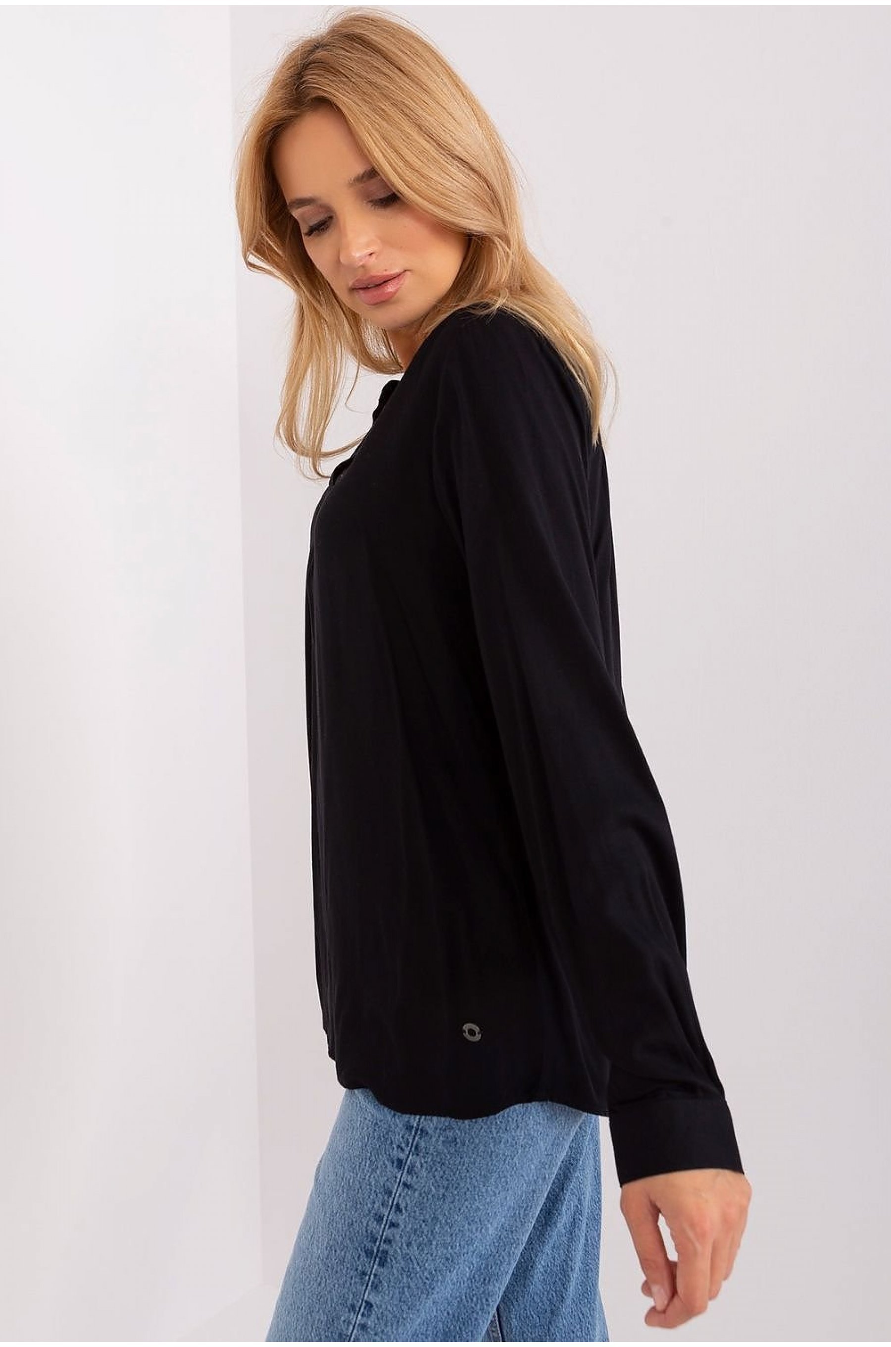 Bluza dama eleganta, din vascoza, neagra, vaporoasa, cu maneca lunga ...