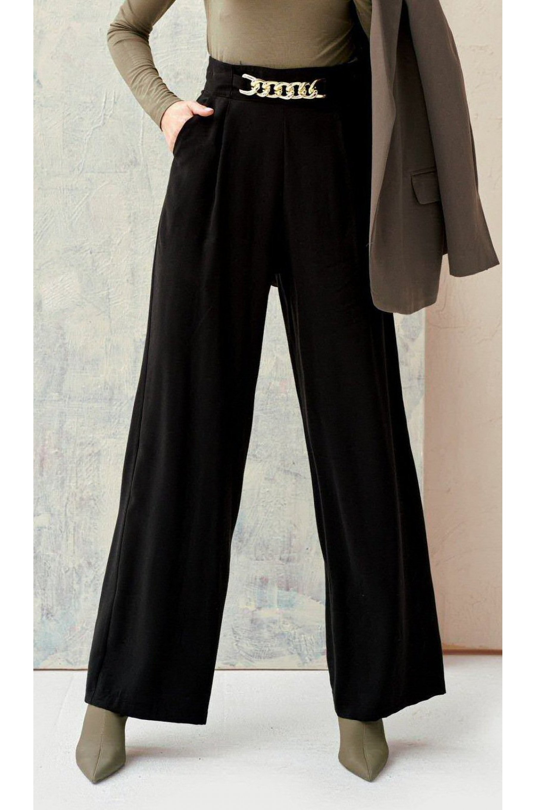 Pantaloni dama eleganti, evazati, negri, vascoza, cu talia inalta ...