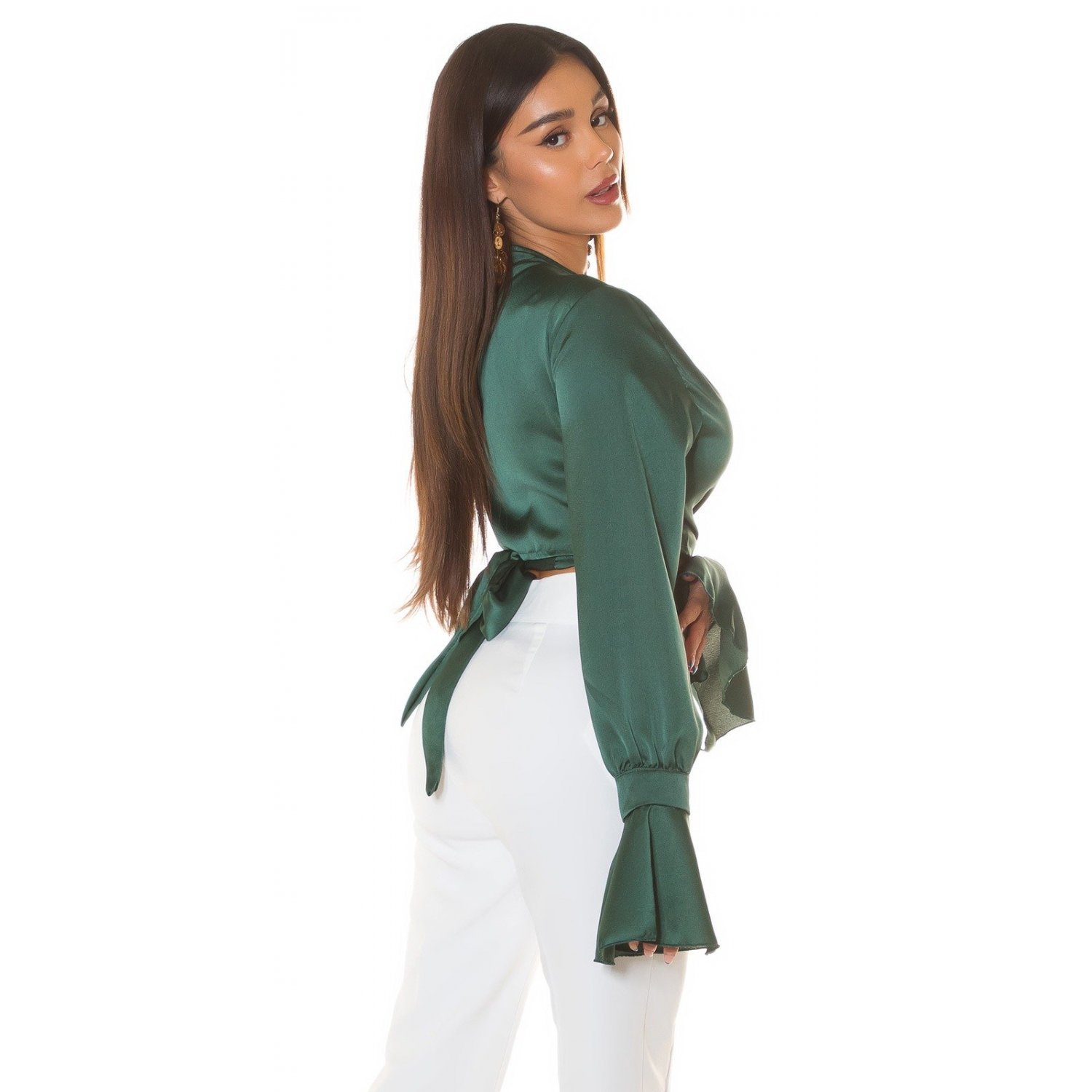 Crop top dama elegant, petrecut, din satin verde, cu maneca lunga ...