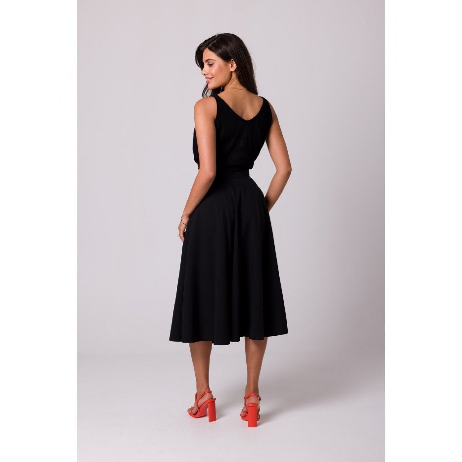 Fusta eleganta, in clos, midi, neagra, cu talia inalta, Ninette ...