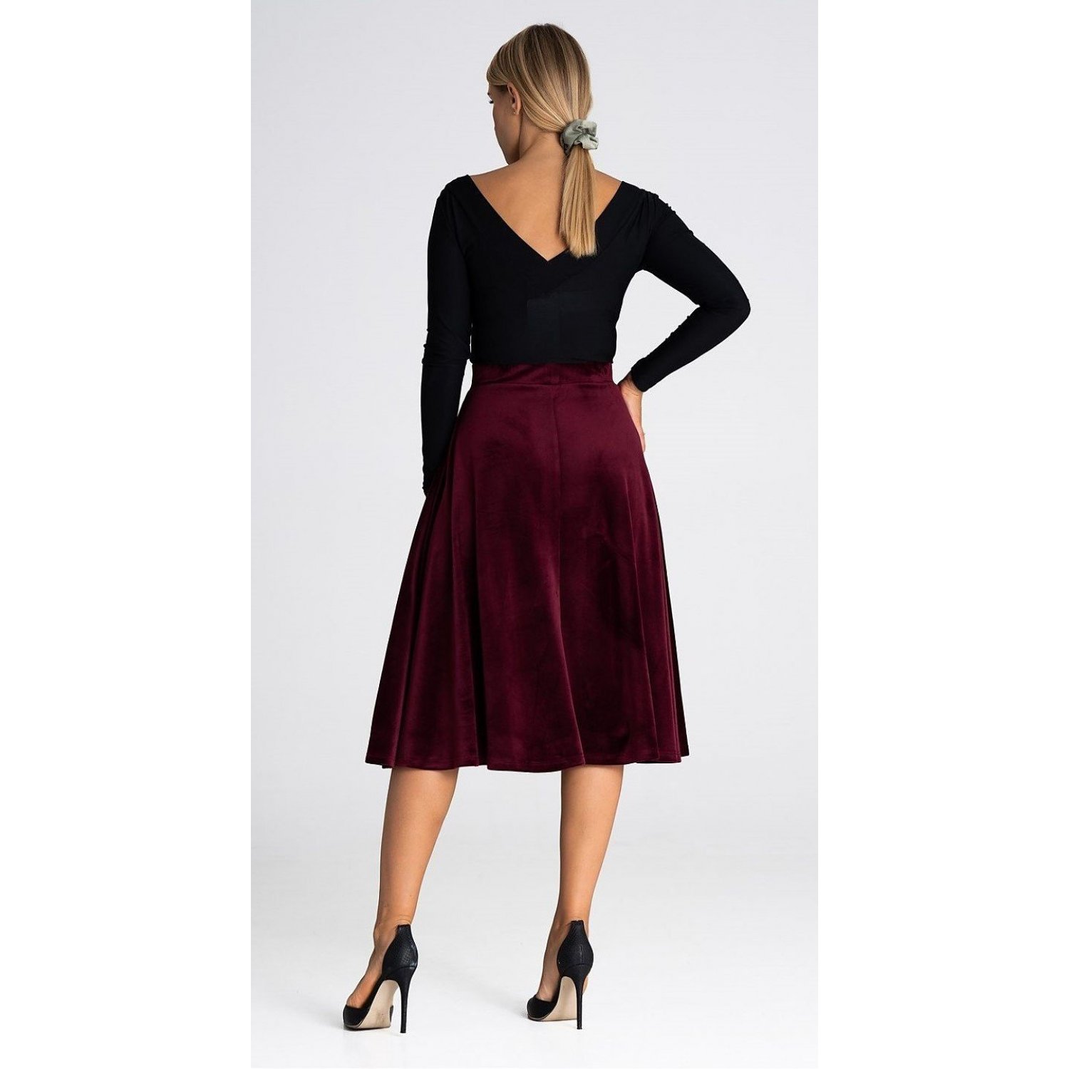 Fusta evazata din catifea, midi, burgundy, cu talia inalta si buzunare ...
