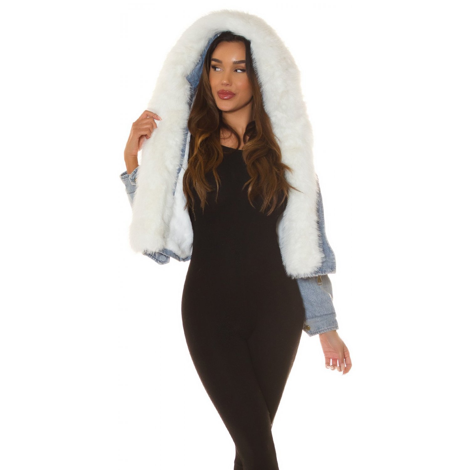 Geaca dama din denim albastru cu guler din blana eco alba Sara ...