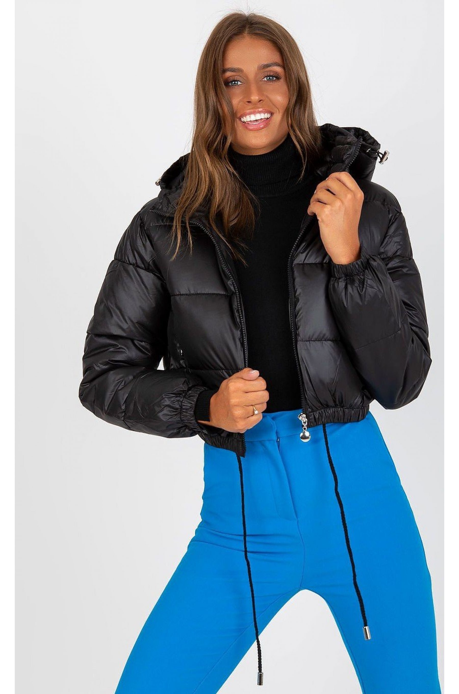 Geaca dama bomber scurta, neagra, matlasata, cu gluga, Thara ...