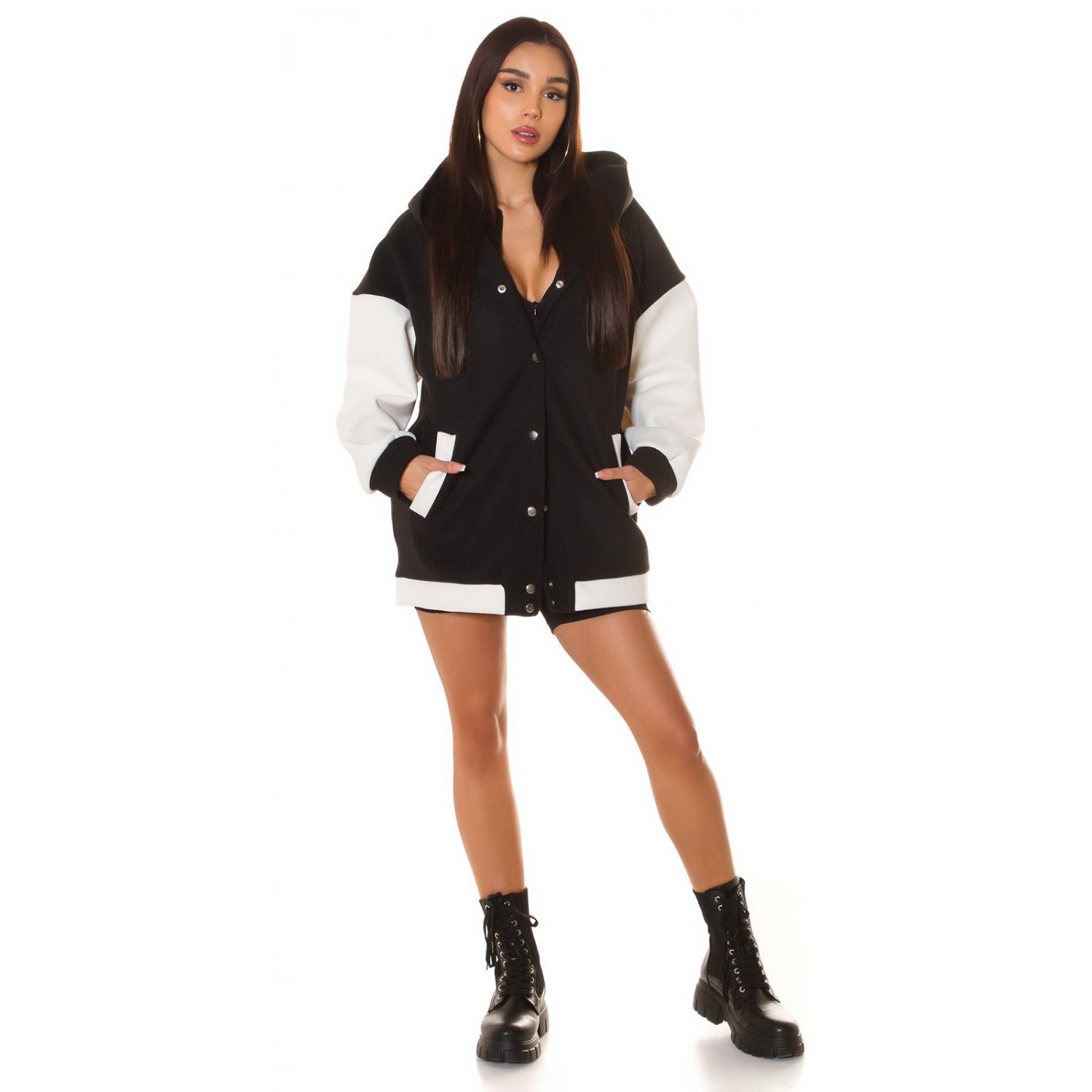 Geaca dama college scurta, neagra, oversize, cu maneca alba, Cherise ...