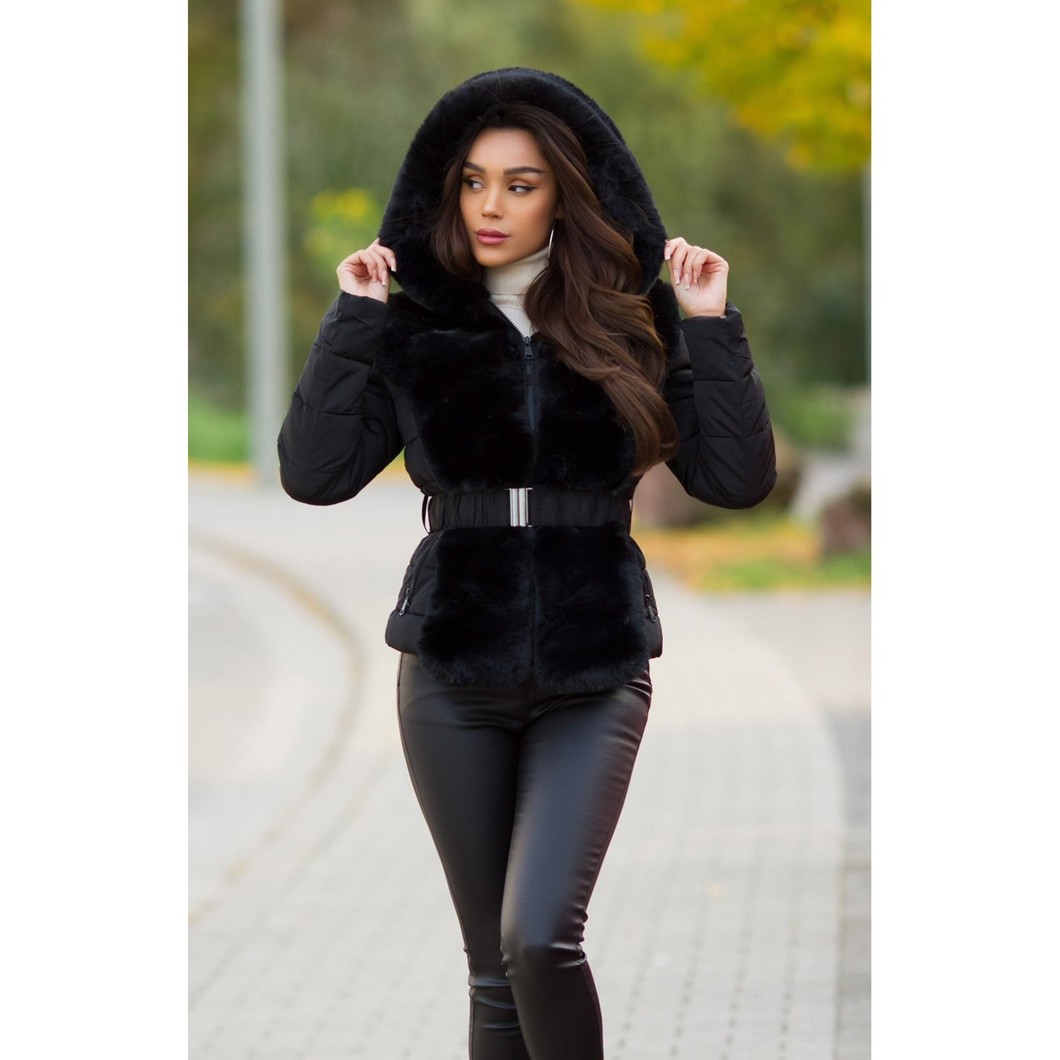 Geaca de iarna scurta, cu blana eco neagra si gluga, Irenka ...