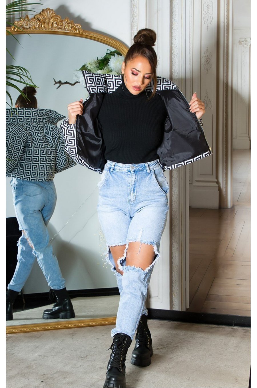 Geaca dama de iarna scurta, din nylon, alba cu print negru, bomber ...