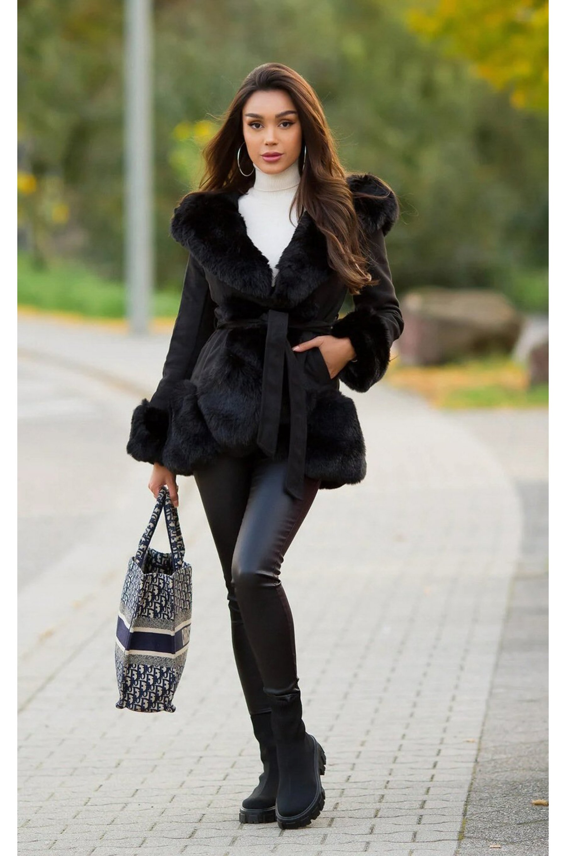 Geaca dama de iarna scurta, piele eco intoarsa, neagra, cu gluga, Jaya ...