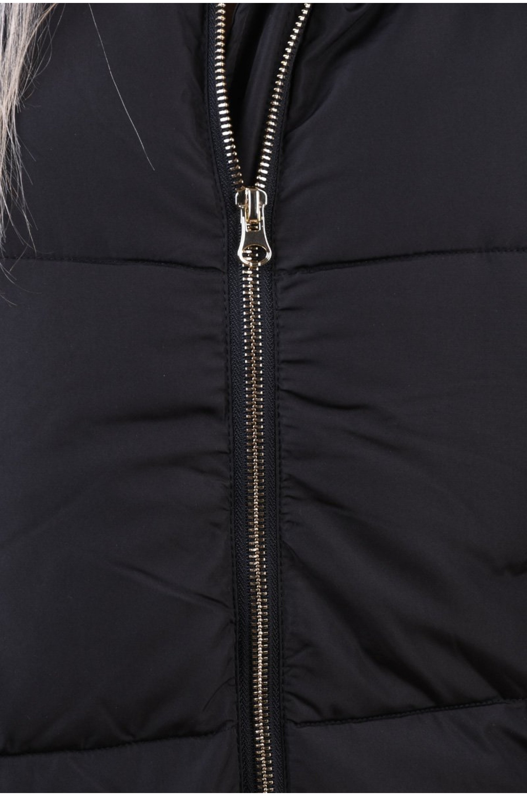 Geaca dama neagra scurta Sarkas - JojoFashion.ro