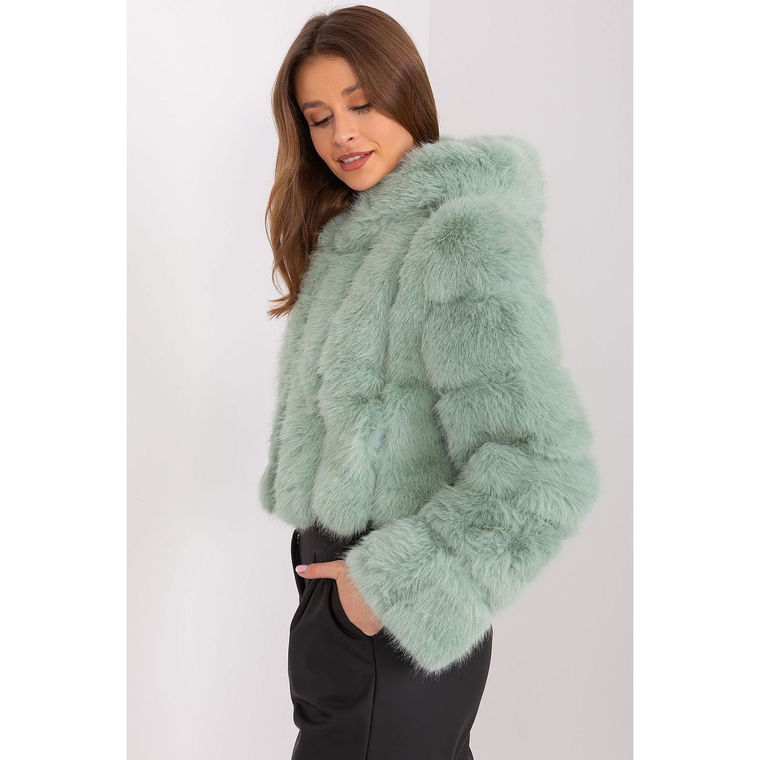 Geaca dama scurta, din blana eco, menta, cu gluga, Lubelle10 ...
