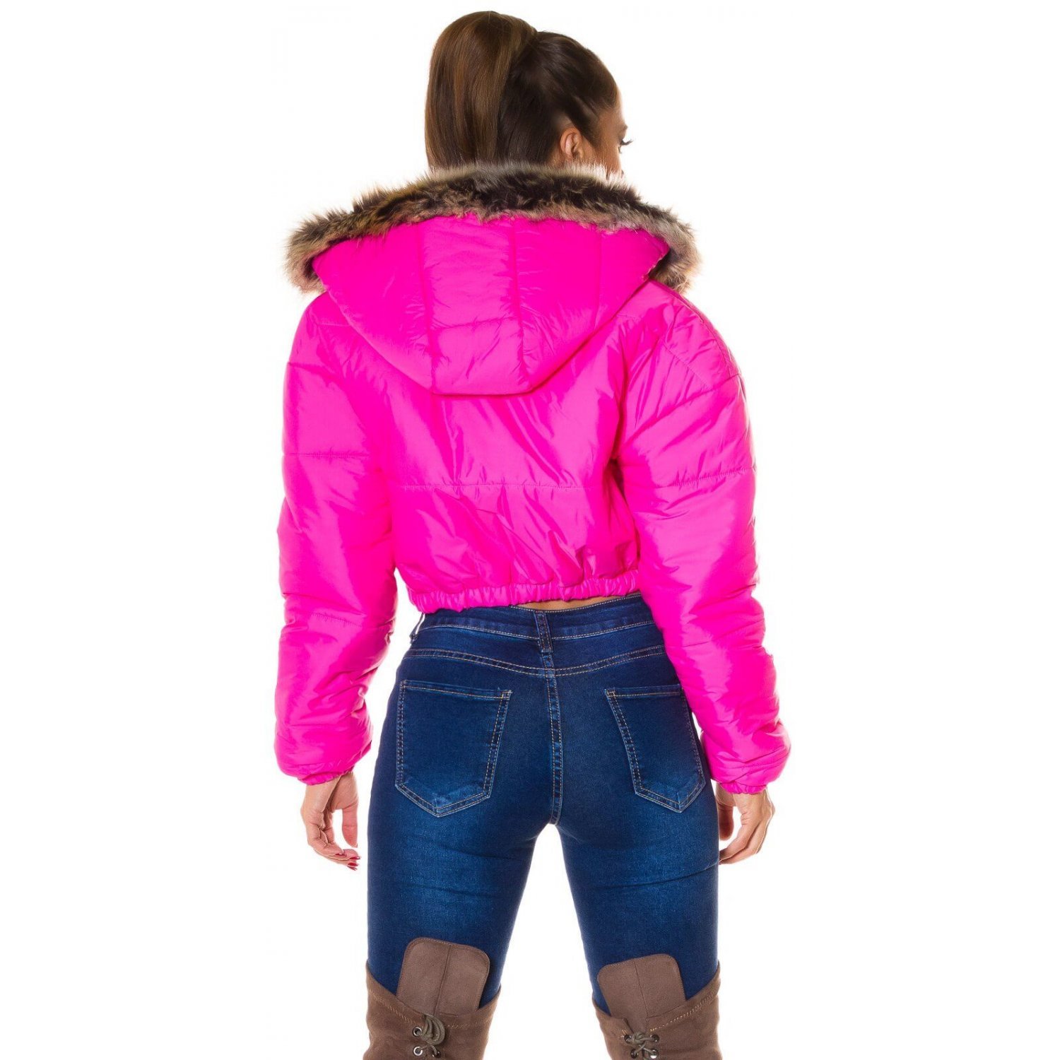 Geaca de dama de iarna roz scurta cu gluga si blanita Lexy - JojoFashion.ro