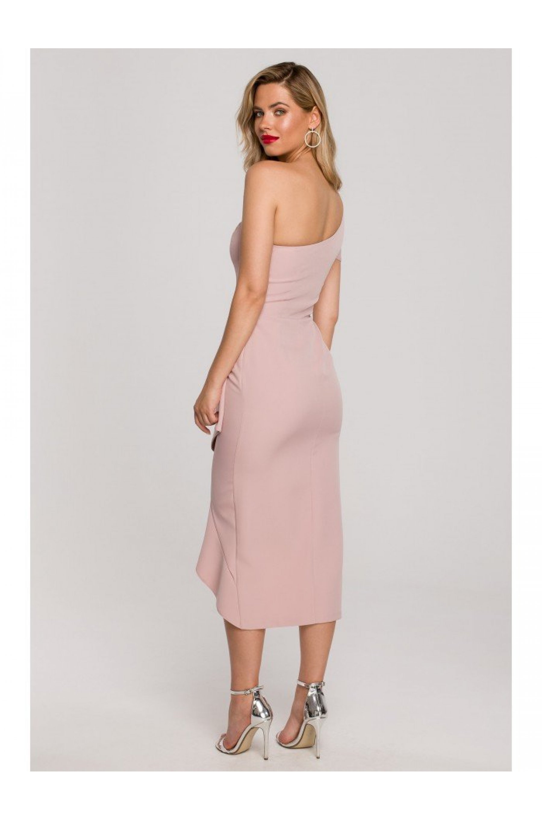 Rochie eleganta midi, roz pal, cu volane si un umar gol, Spanish ...