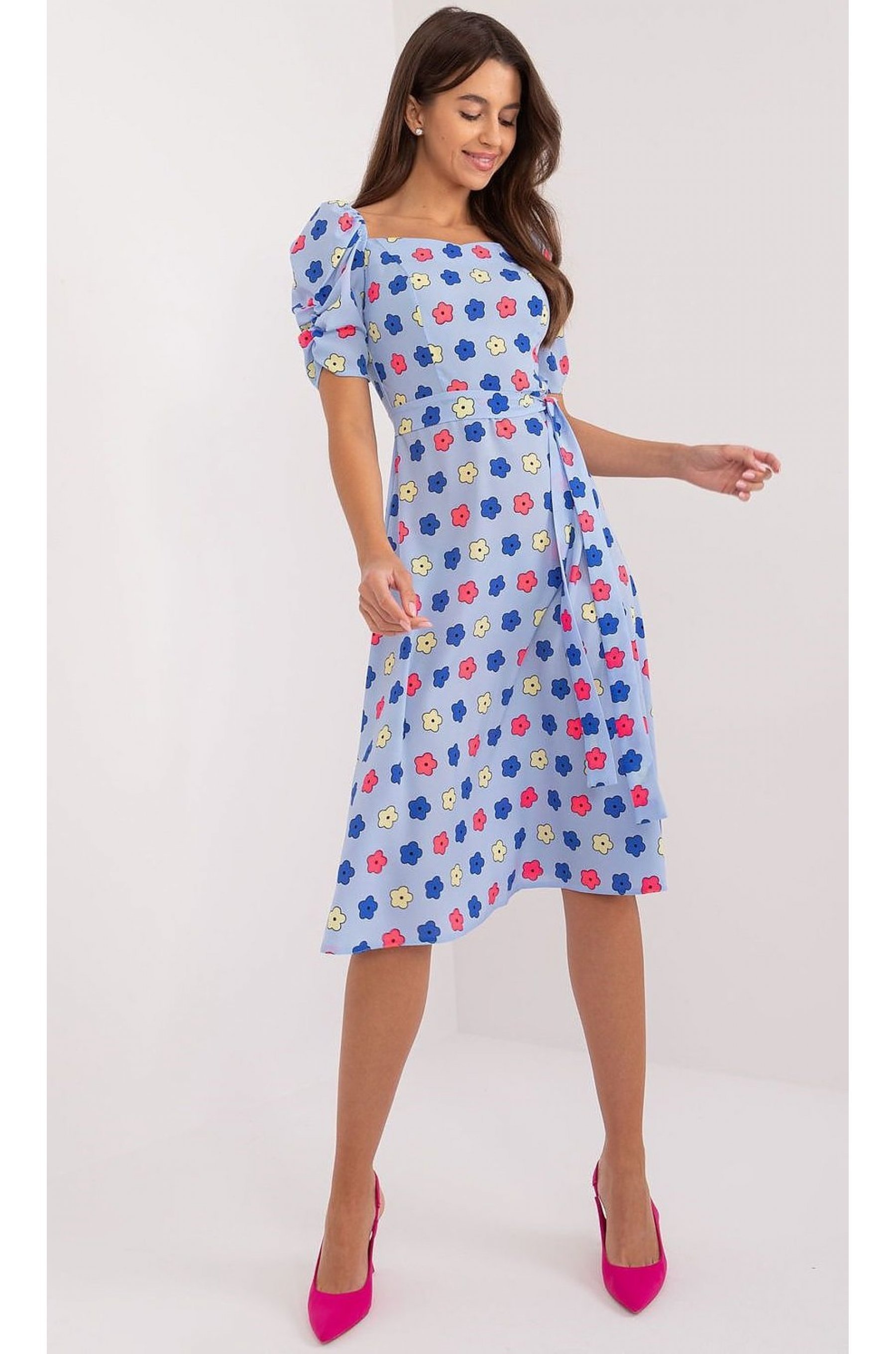 Rochie midi, bleu cu floricele, in clos, cu maneca trei sferturi ...