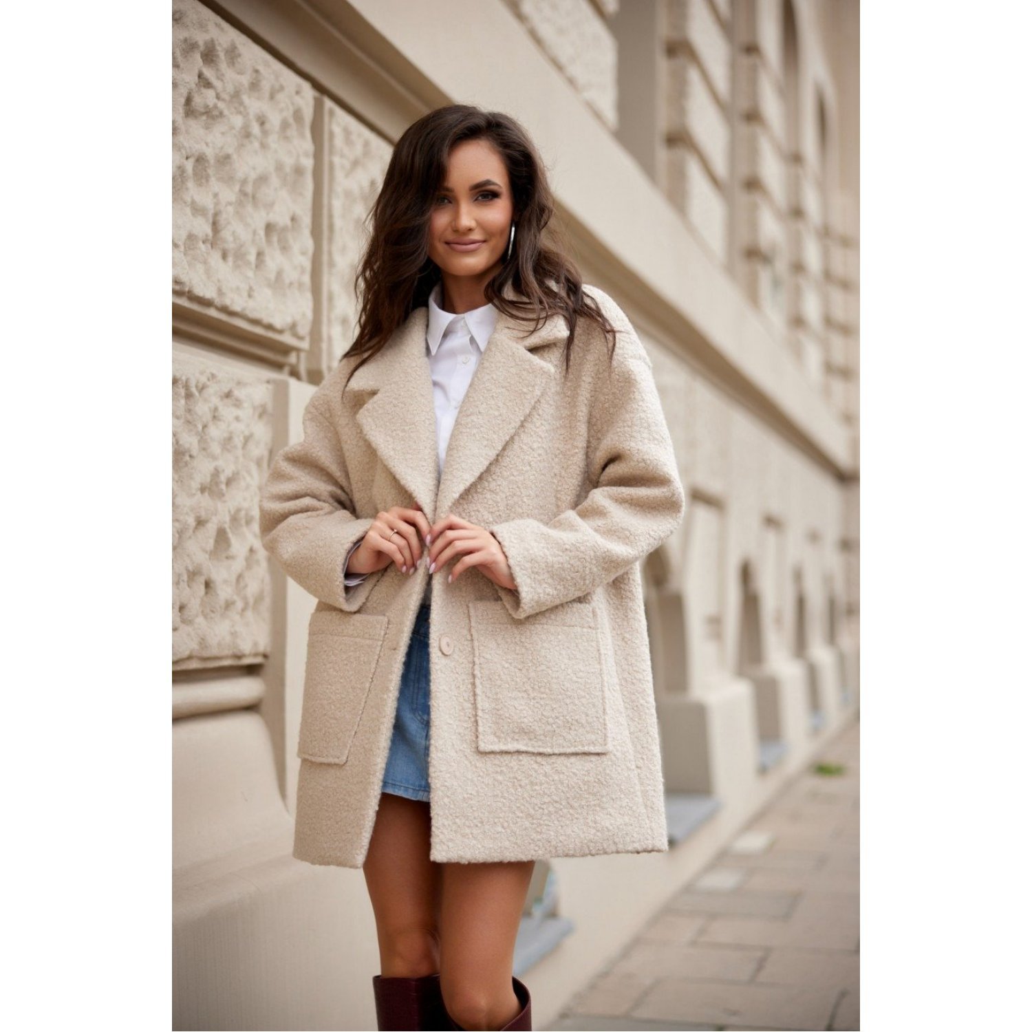 Palton dama scurt, bej, oversize, cu buzunare aplicate, Sanchez ...