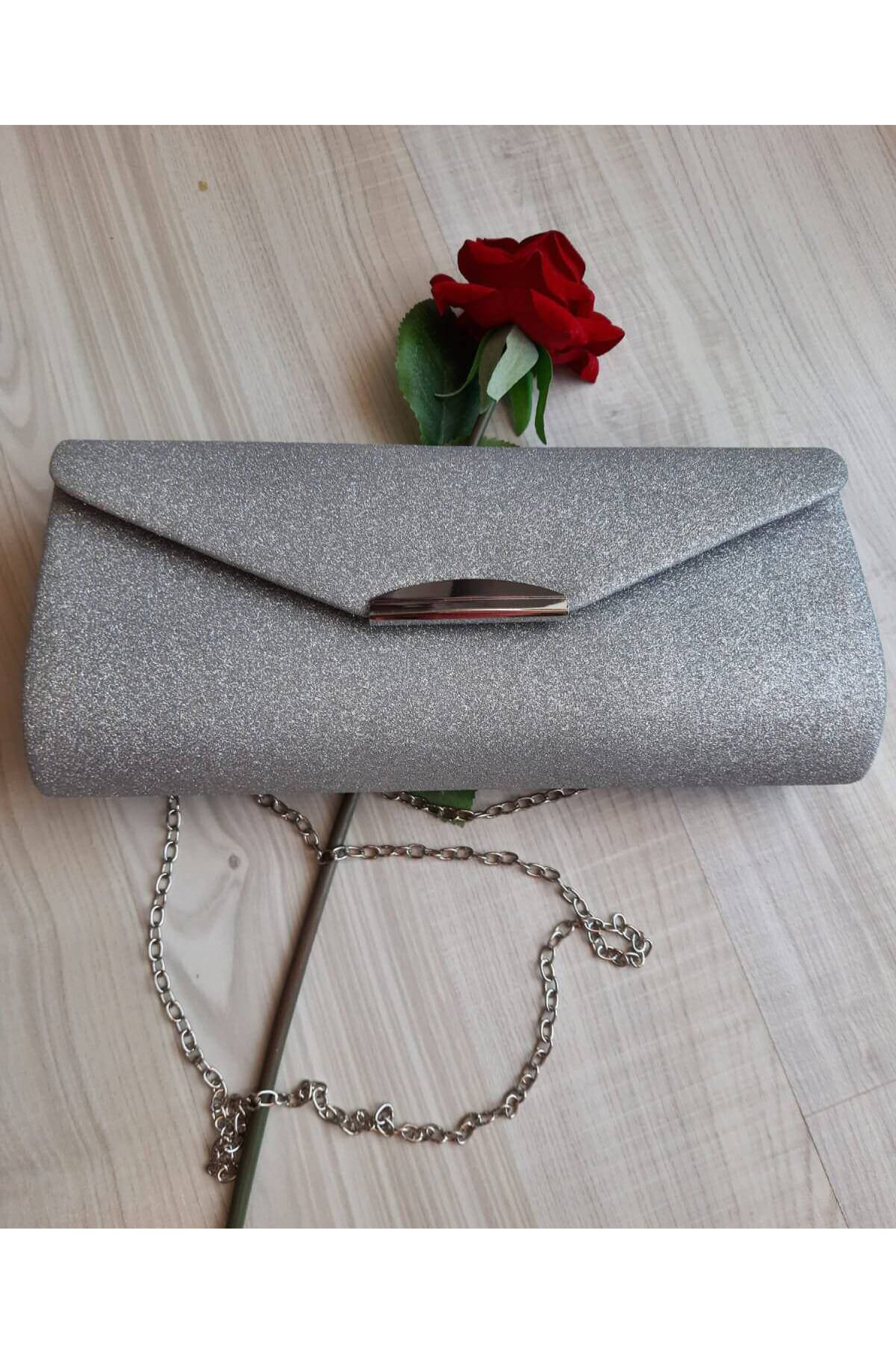 Geanta plic glitter argintiu Glam - JojoFashion.ro
