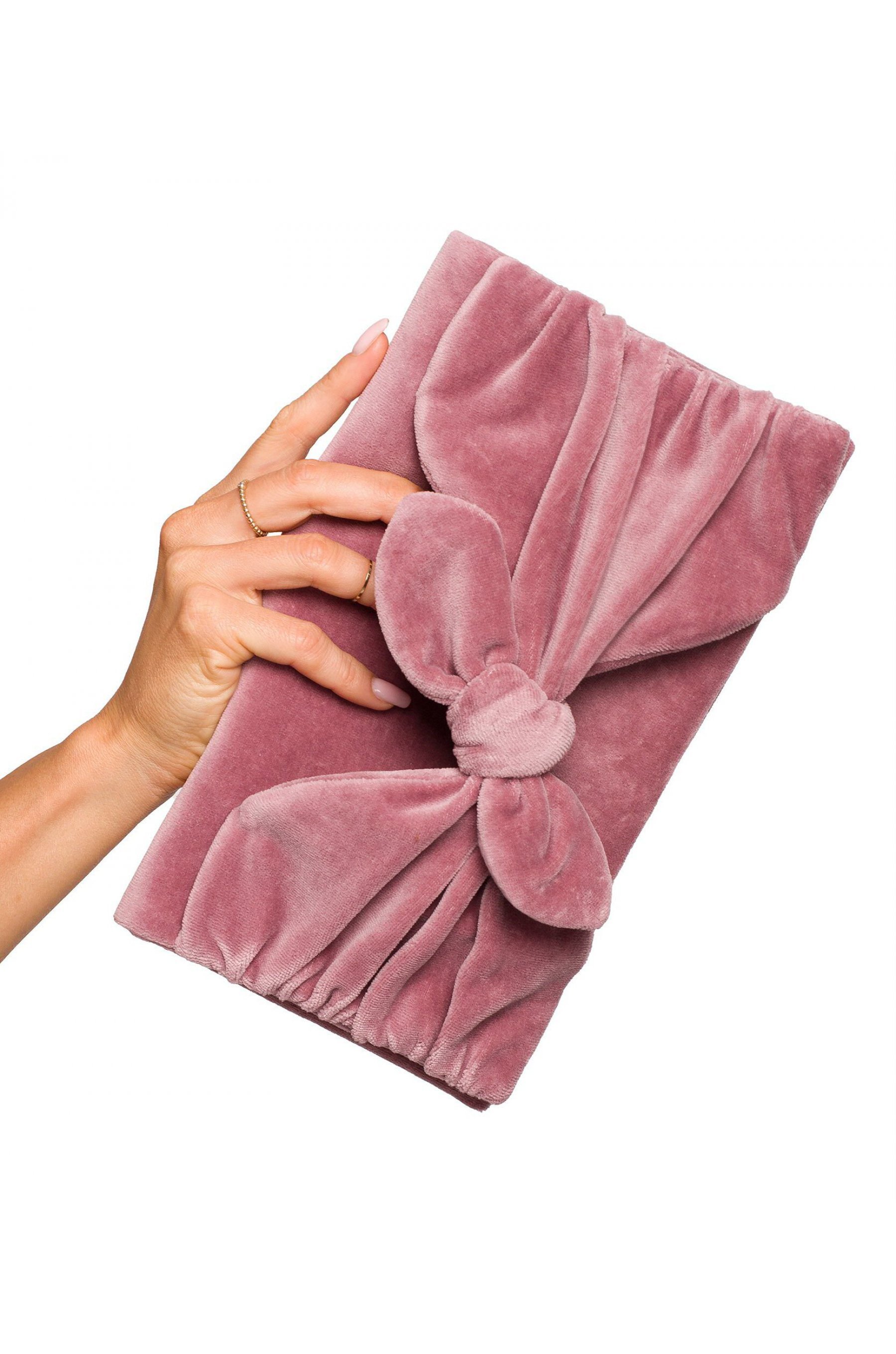 Clutch catifea roz pudrat cu funda Croely - JojoFashion.ro