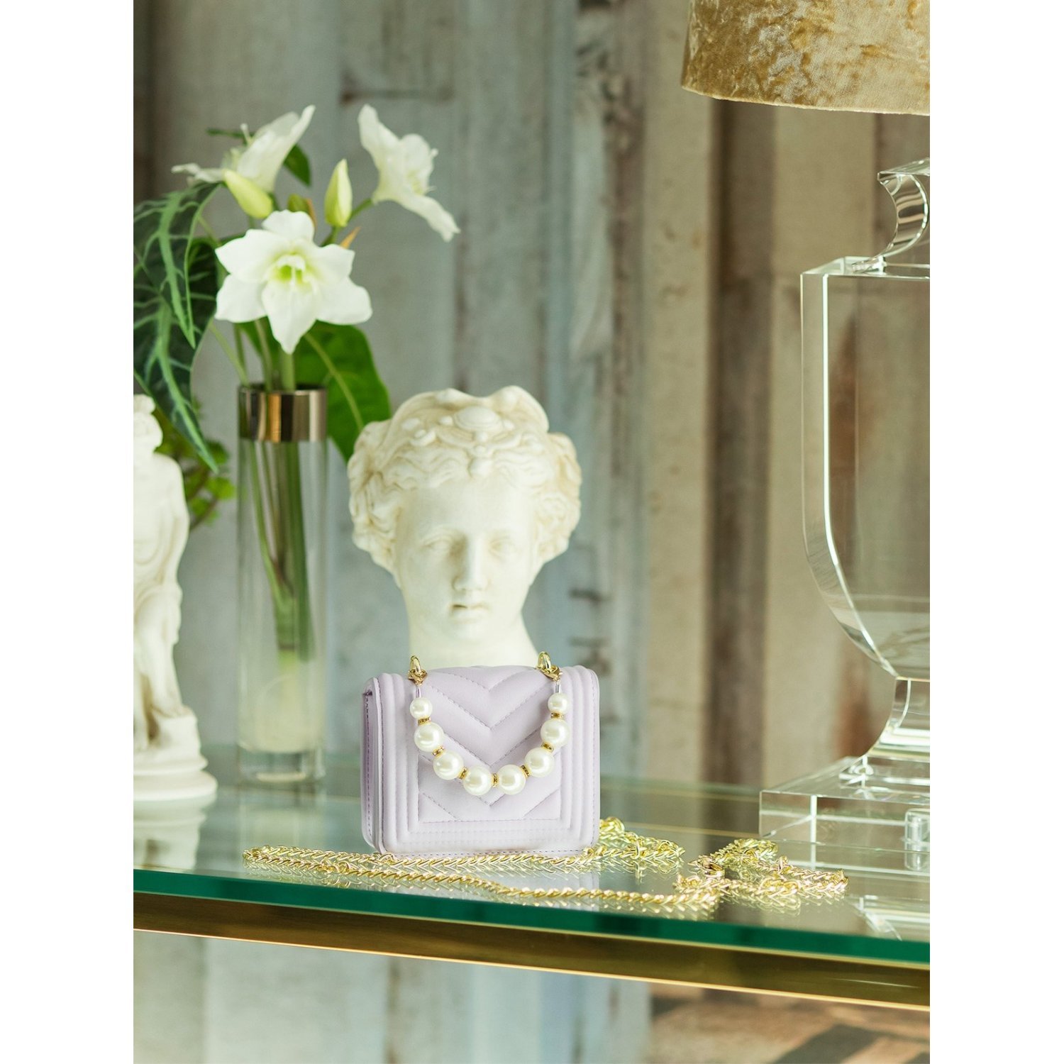 Geanta dama eleganta, din PU, lila, cu perle si lant auriu, Jessy ...