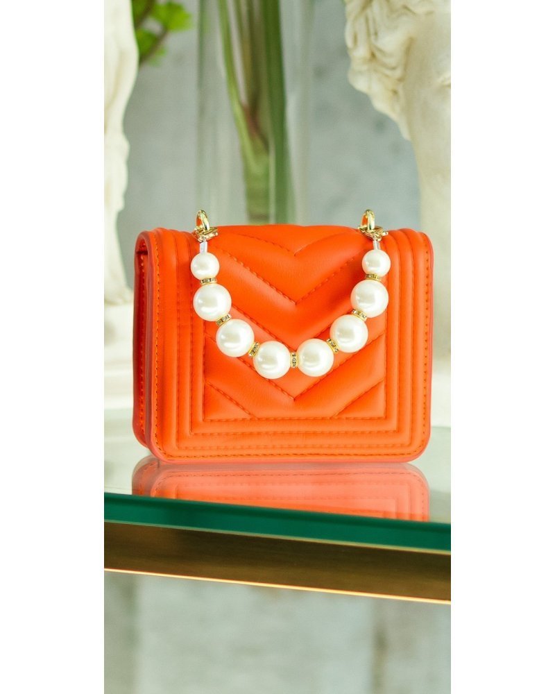 Geanta dama piele naturala bej eleganta Caroline - JojoFashion.ro