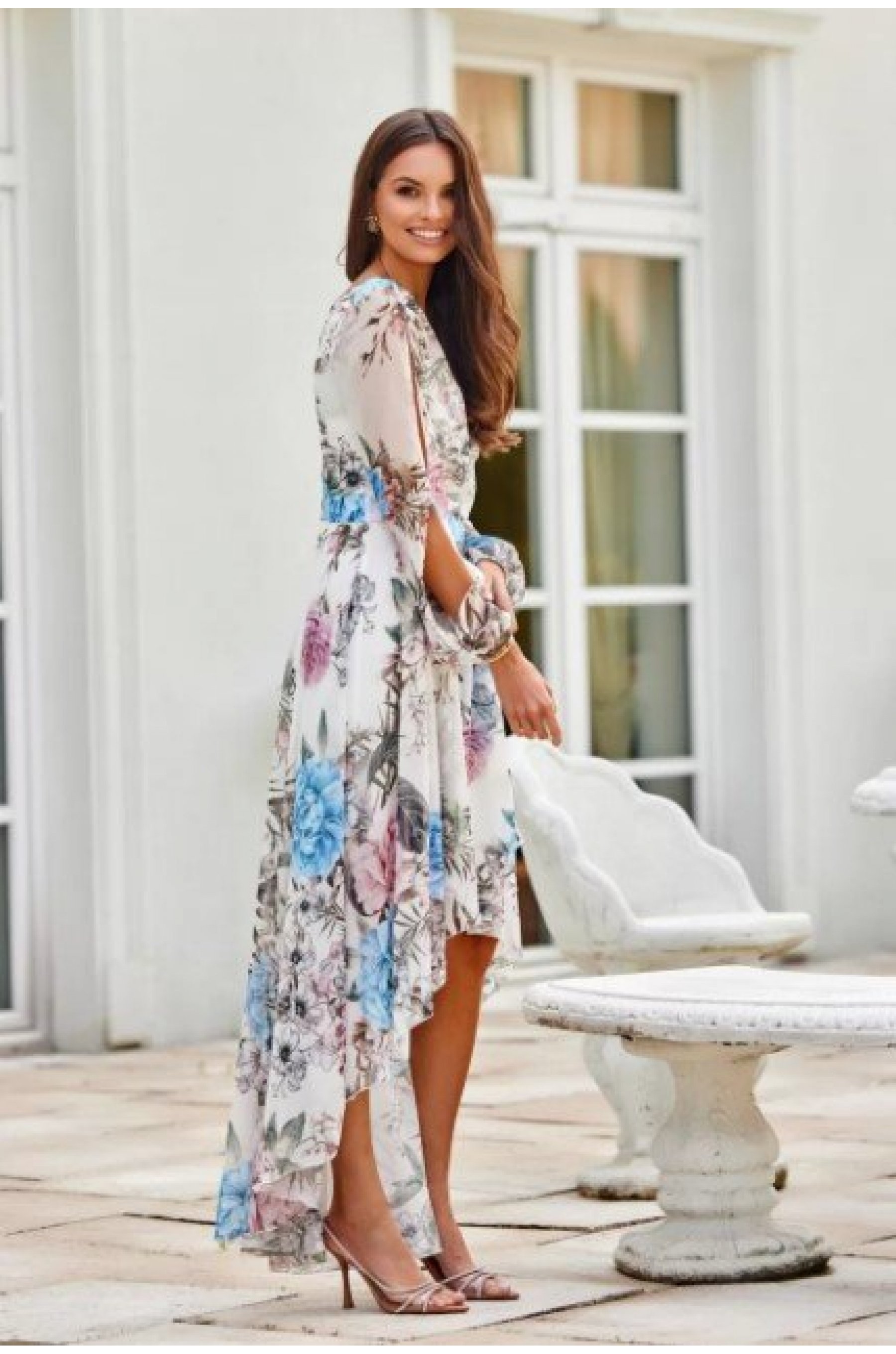 Rochie din voal ecru cu flori bleu vaporoasa cu maneca lunga Sureya ...