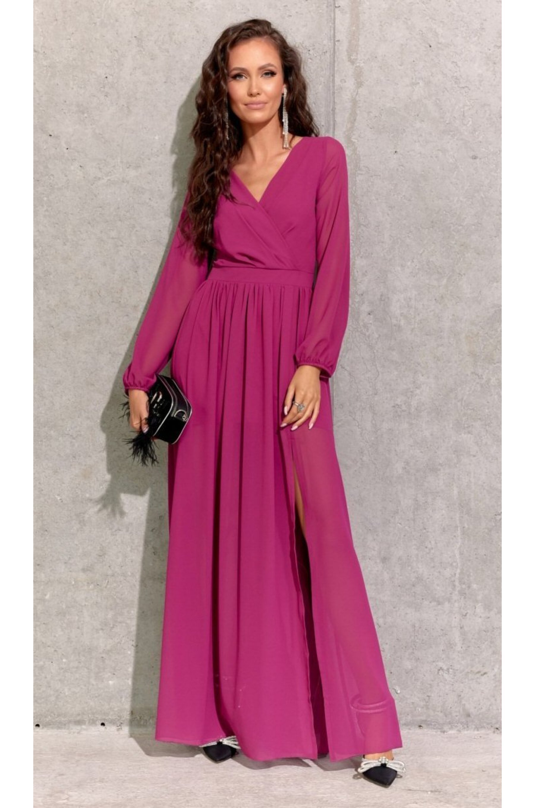 Rochie lunga din voal chiffon roz fucsia vaporoasa cu maneca lunga ...