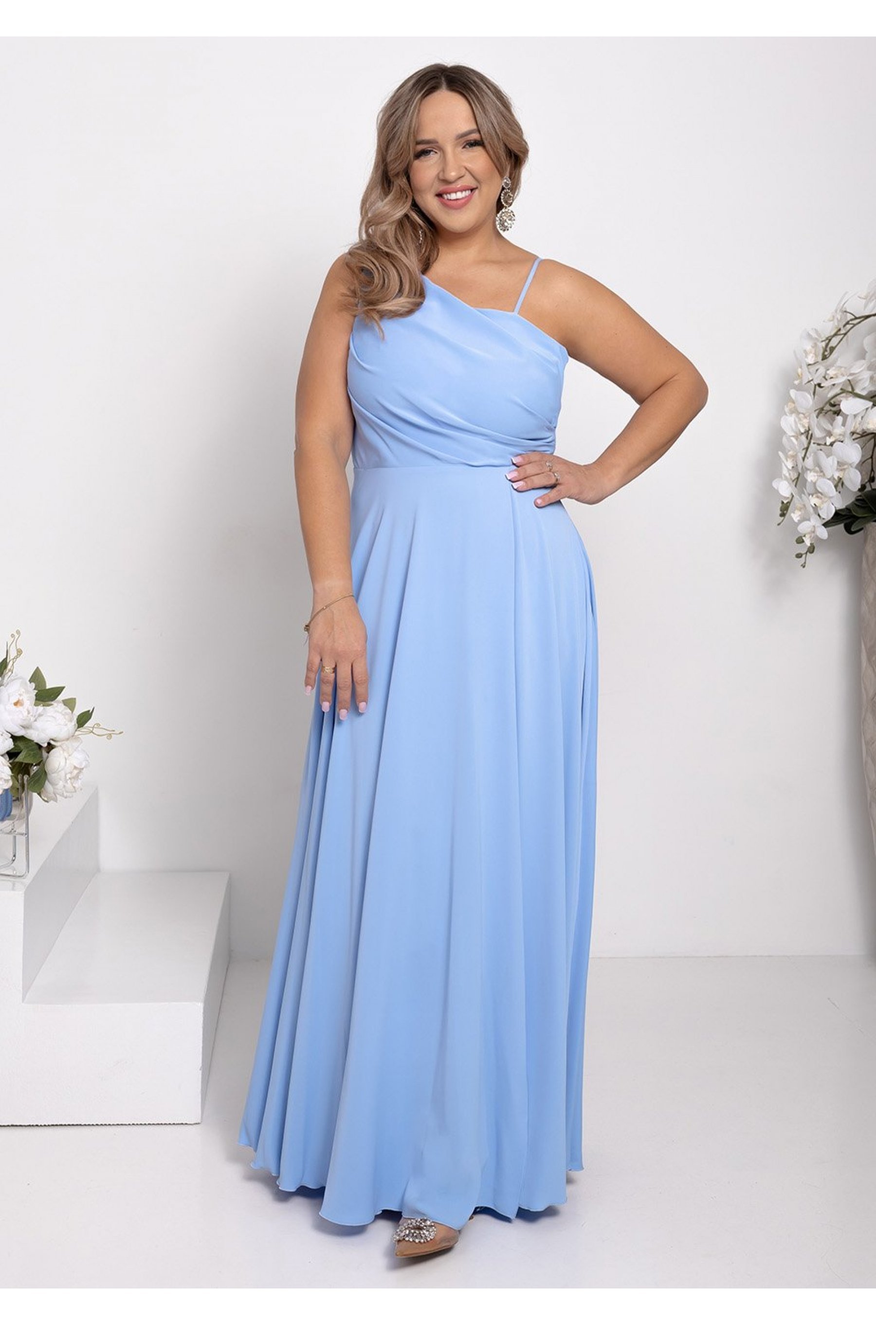Rochie eleganta lunga baby blue cu un umar gol vaporoasa Monako ...