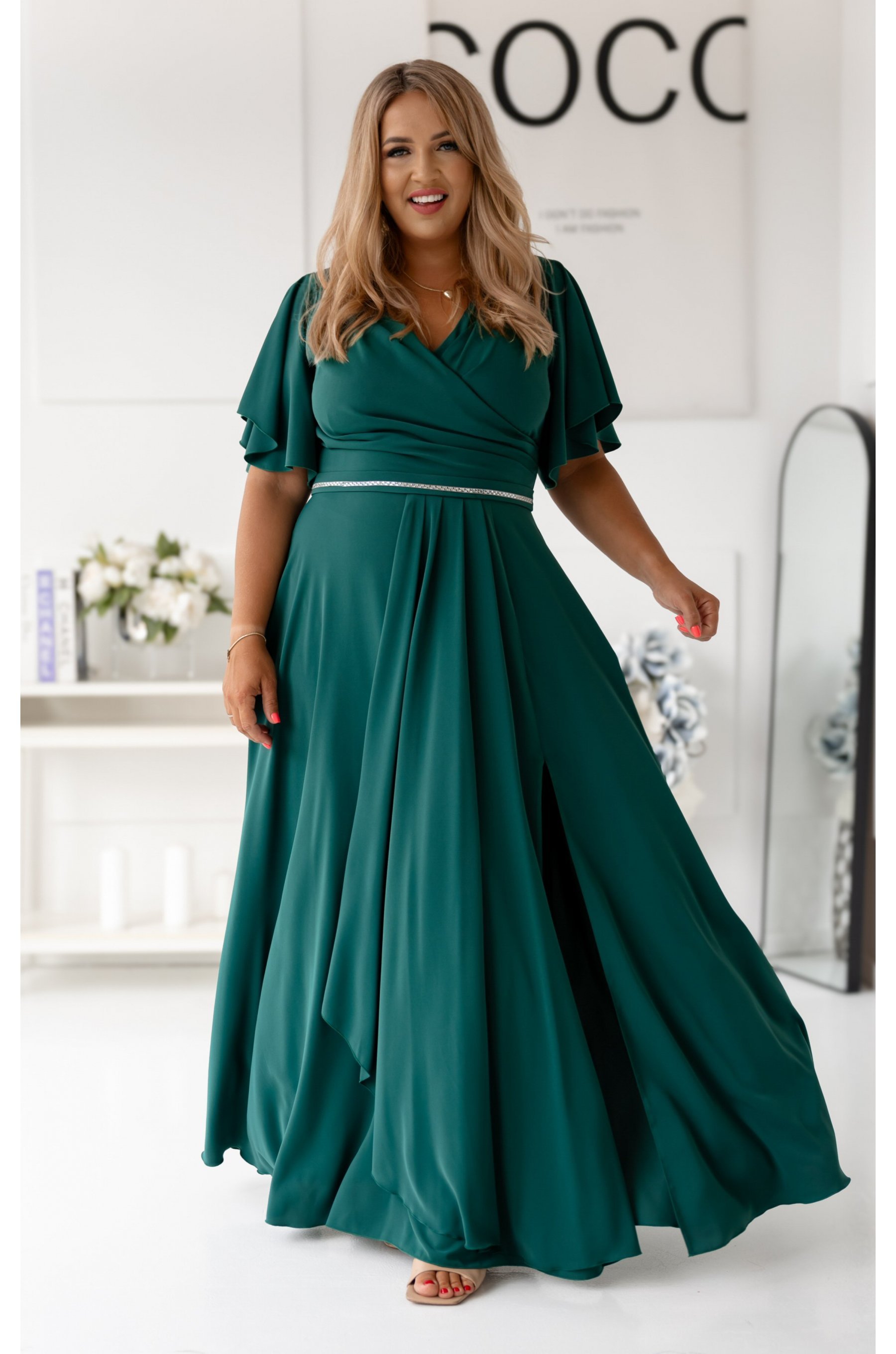 Rochie lunga XXL verde empire cu maneca clopot petrecuta Elite ...