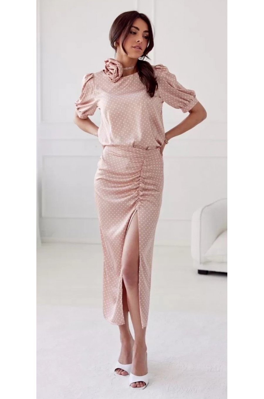 Bluza dama eleganta, roz prafuit cu buline albe, vaporoasa, JennaR ...