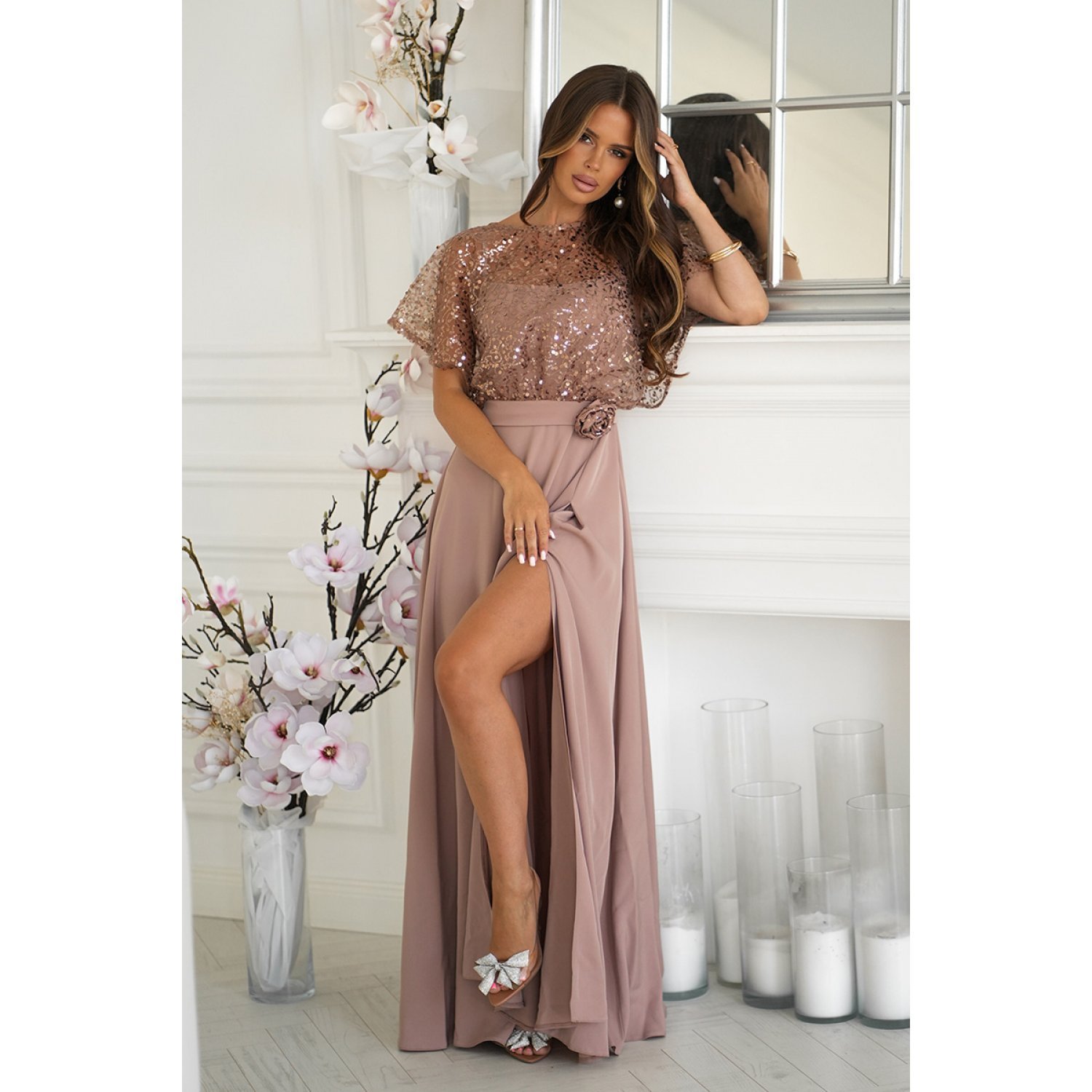 Rochie eleganta lunga cappuccino cu bust din paiete vaporoasa Azaliya - JojoFashion.ro