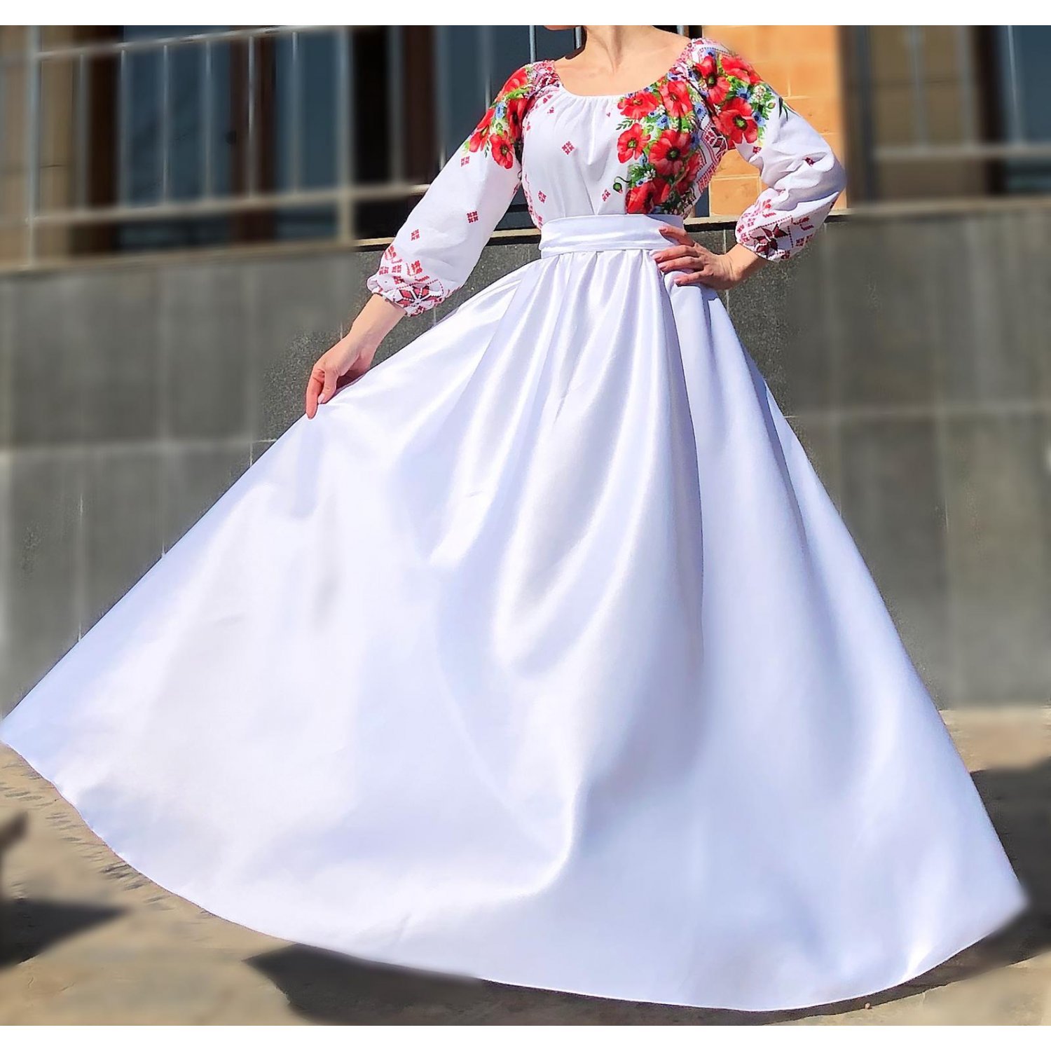 Rochie traditionala lunga din tafta alba Anna - JojoFashion.ro