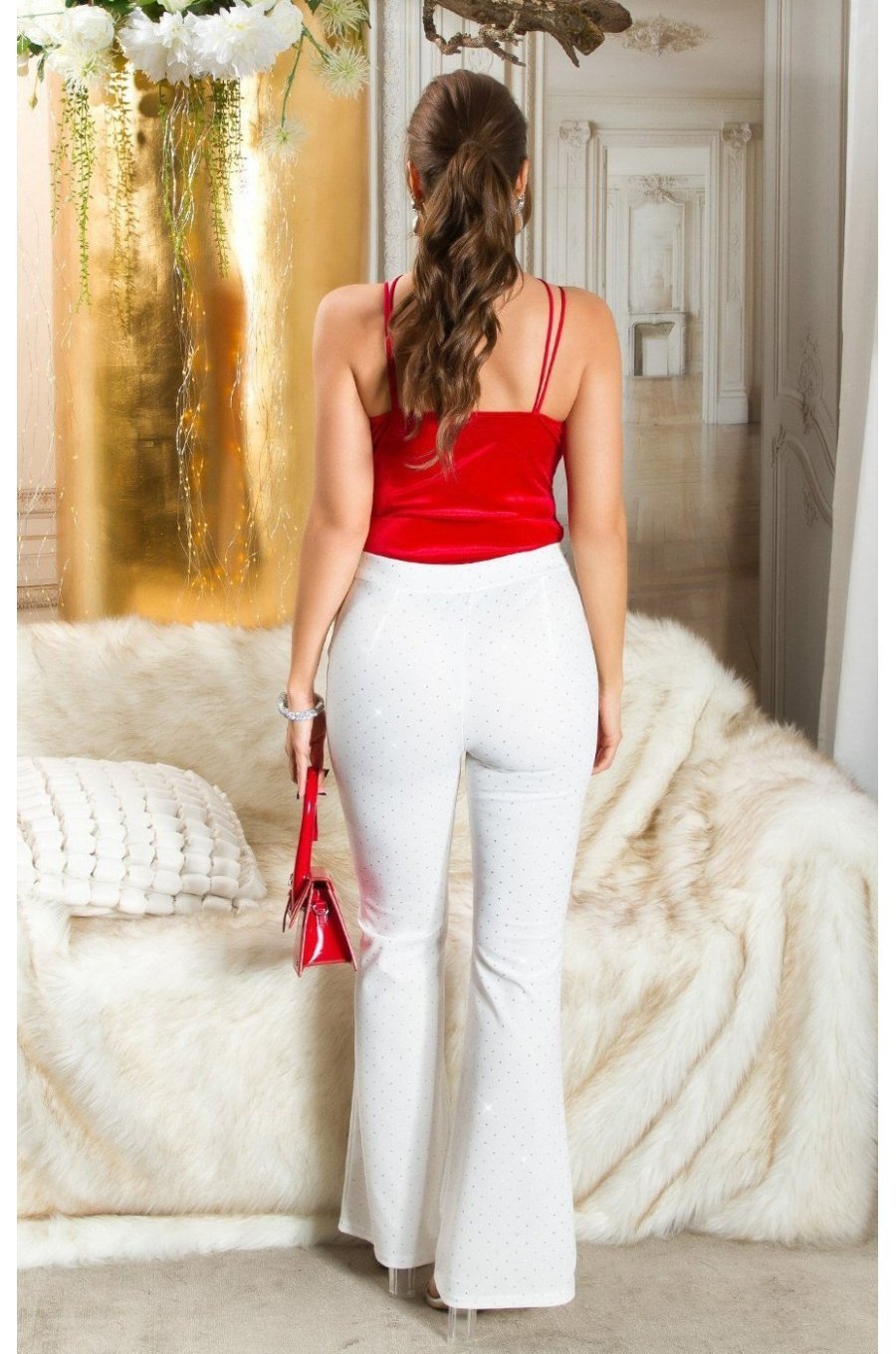 Top dama rosu, din catifea, cu bretelute si cupe, Danni - JojoFashion.ro