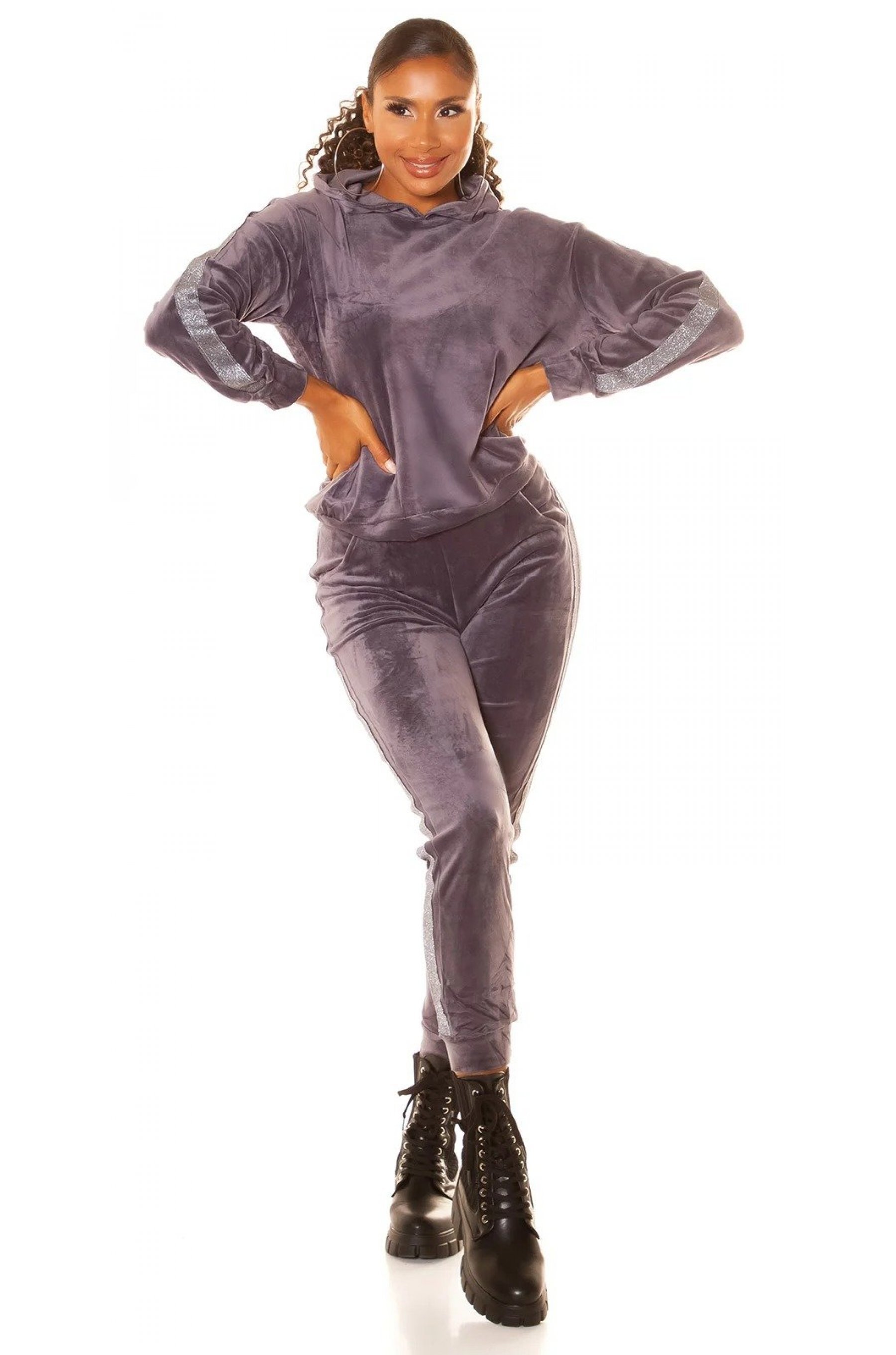 Trening dama casual, catifea, gri, cu gluga Anthos - JojoFashion.ro