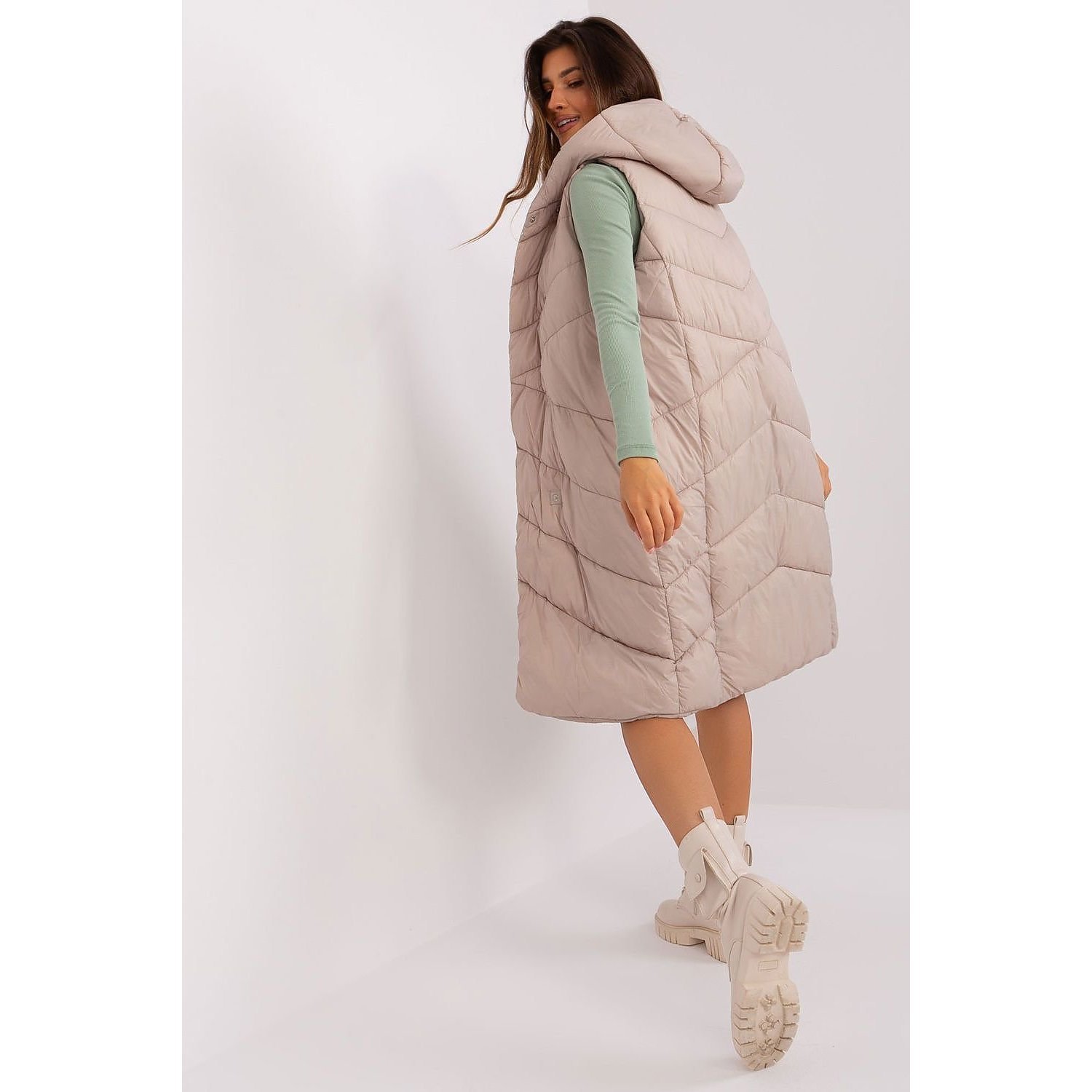 Vesta dama lunga matlasata, oversize, bej, captusita, cu gluga si ...