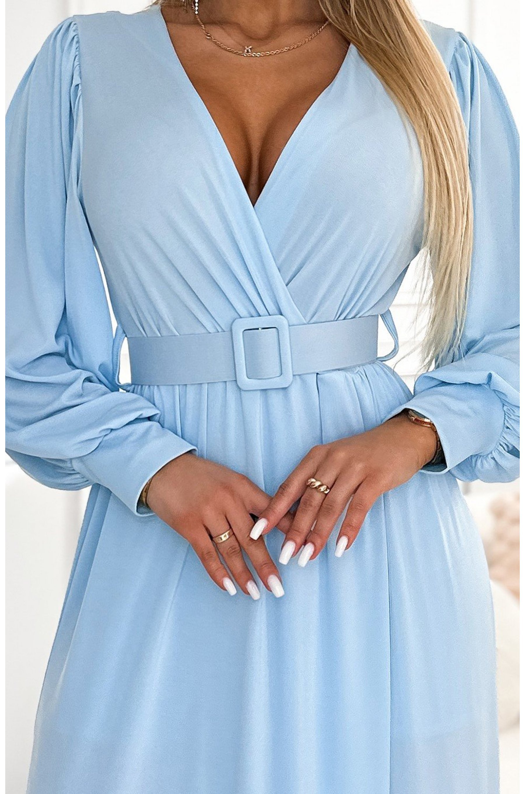 Rochie lunga baby blue vaporoasa cu maneca lunga Esther - JojoFashion.ro