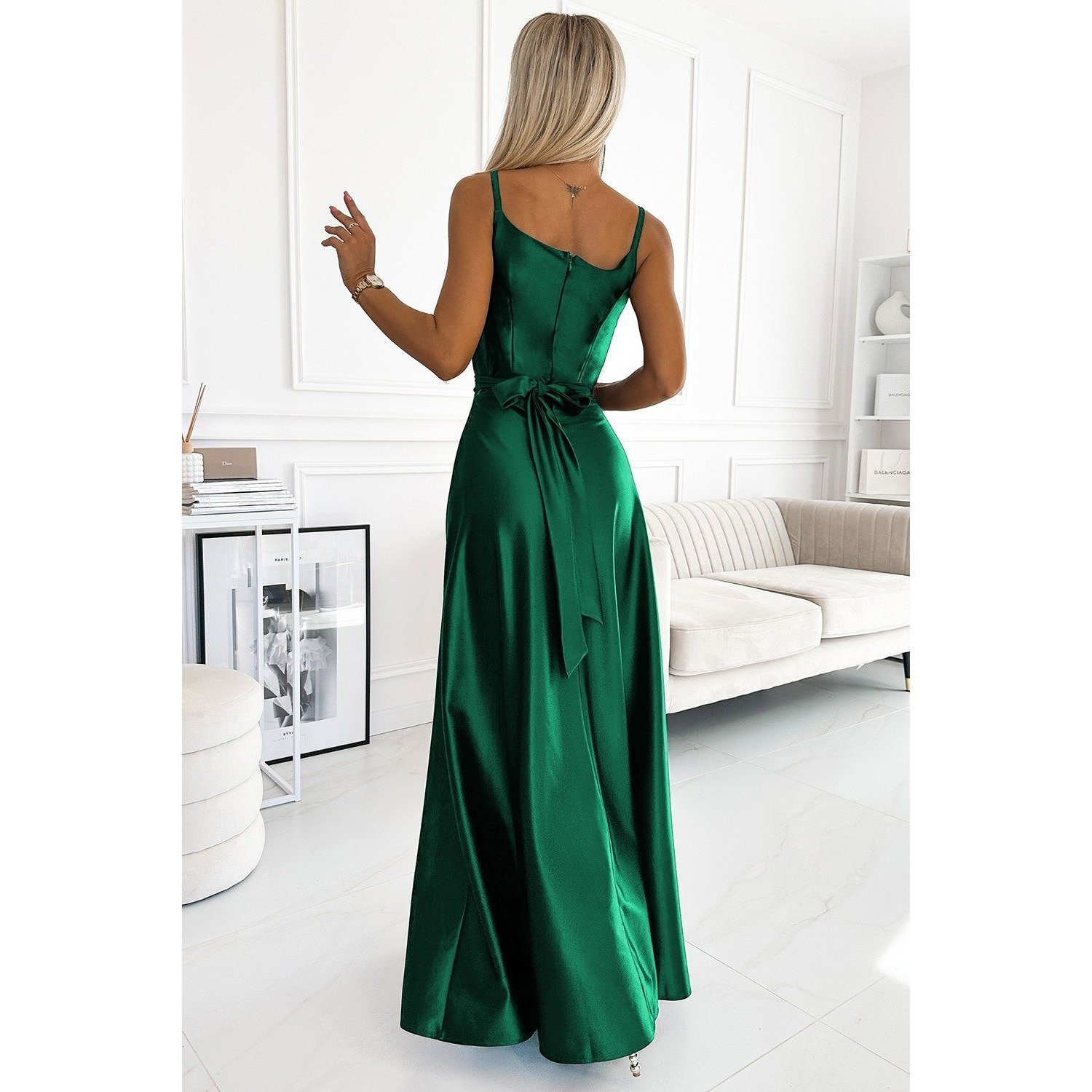 Rochie lunga din satin verde smarald Juliett - JojoFashion.ro