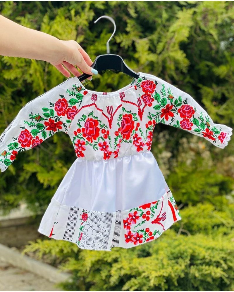 Rochii Traditionale | Preturi mici - JojoFashion.ro